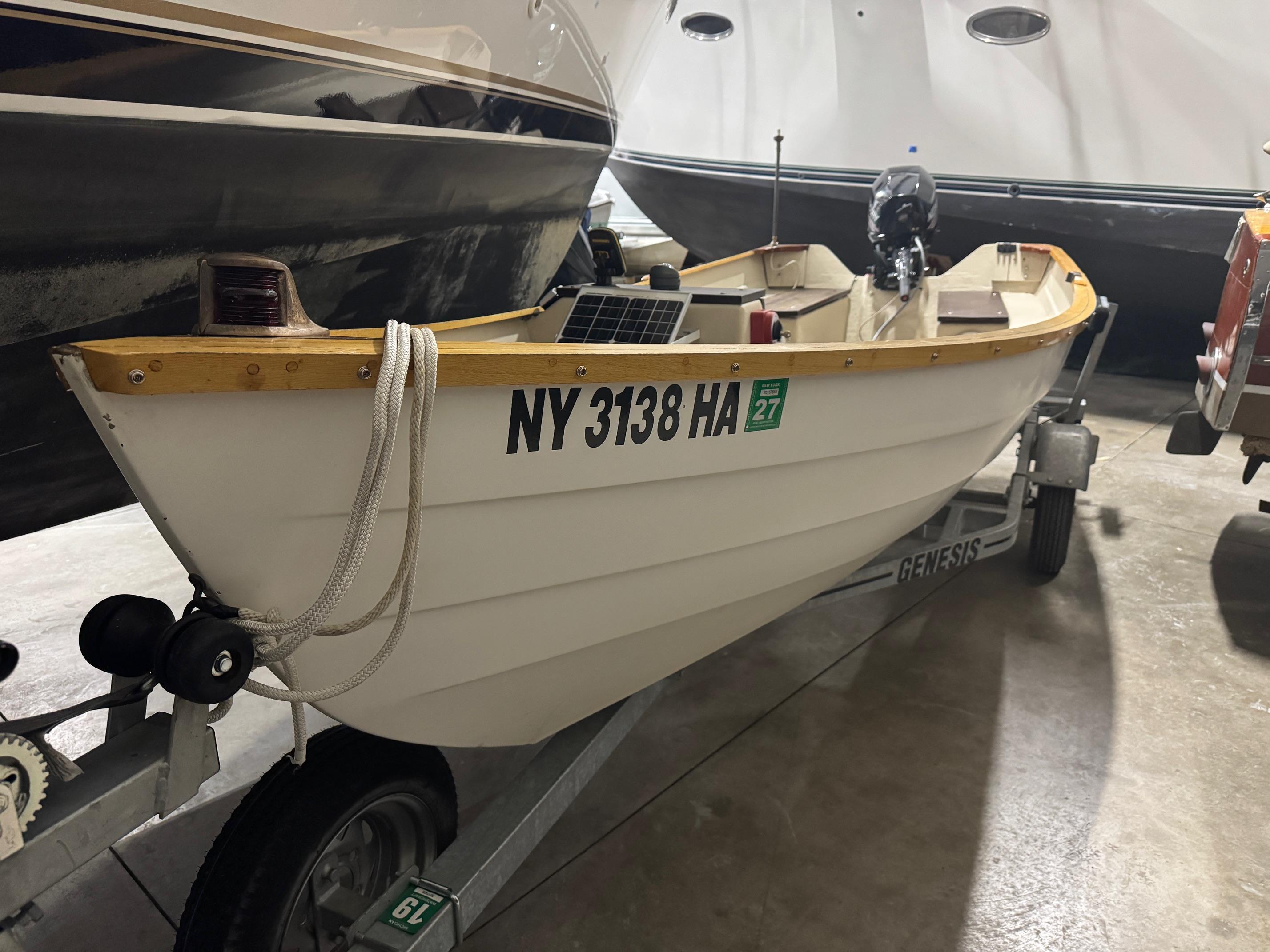 1988 Stur-Dee Amesbury Dory - 14' Onekama, Michigan - Onekama Marine Inc.
