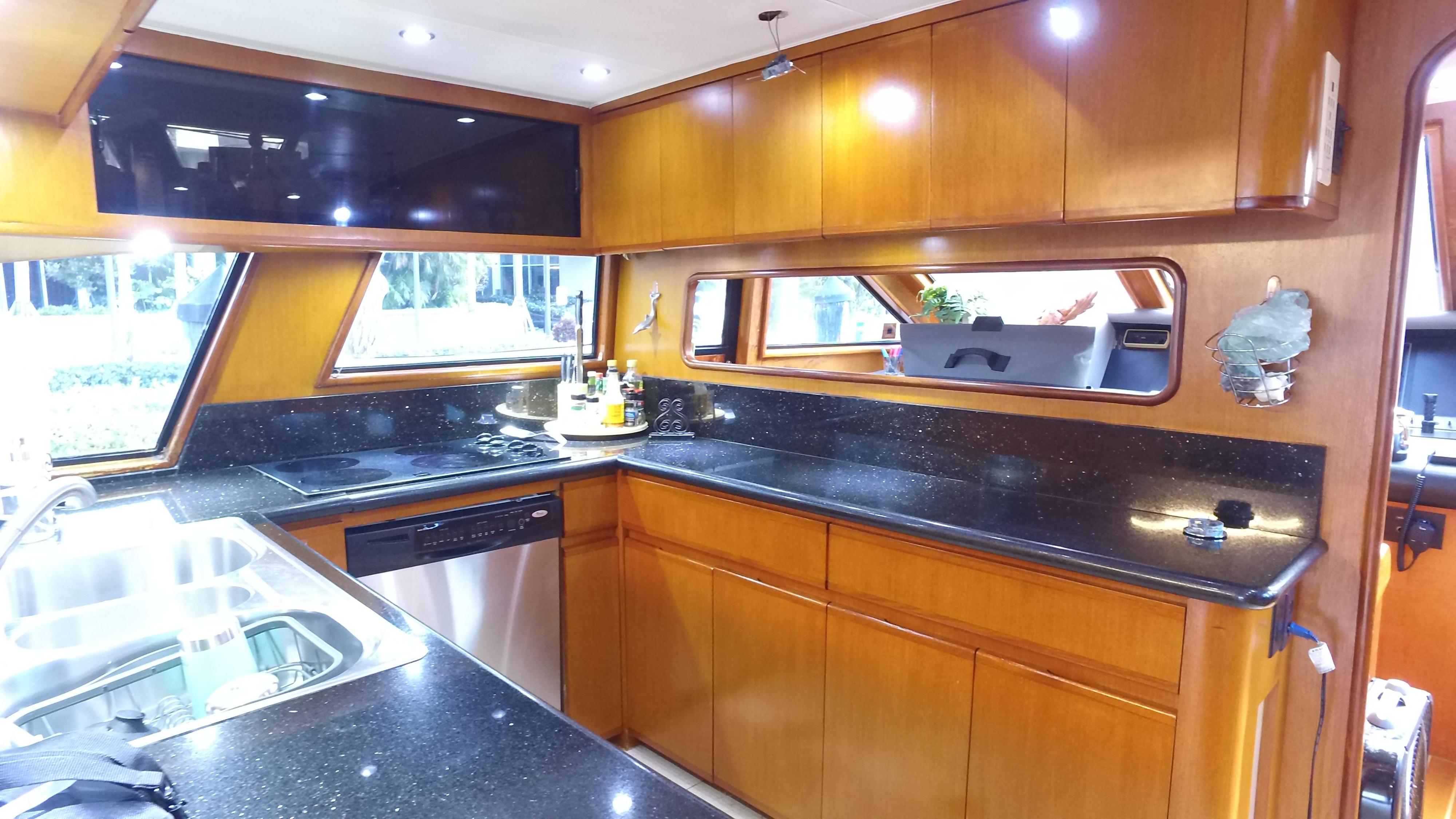 1990 63 Viking Cockpit Motoryacht Boats for Sale