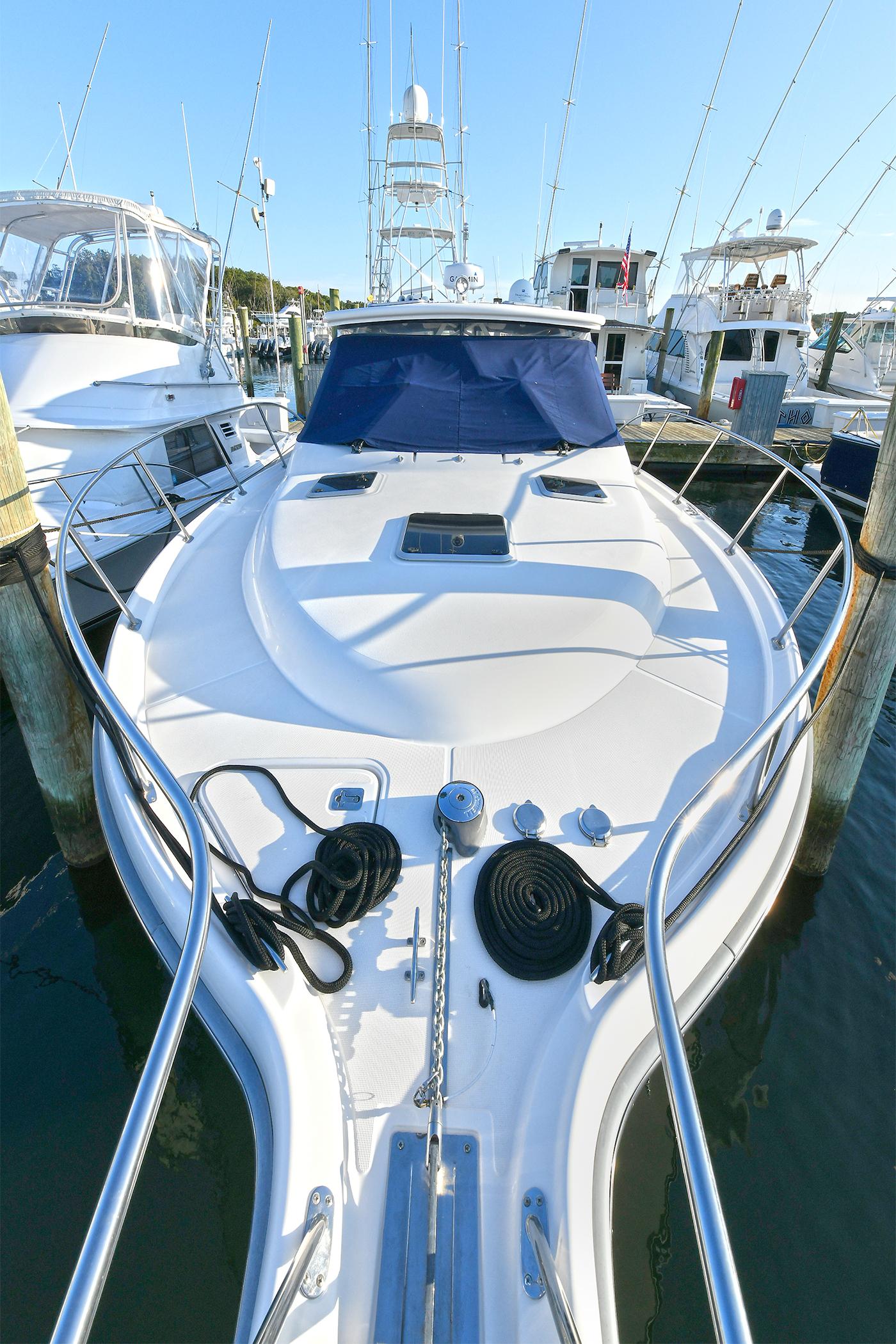 Ohana Yacht for Sale | 32 Tiara Yachts Freeport, NY | Denison Yacht Sales