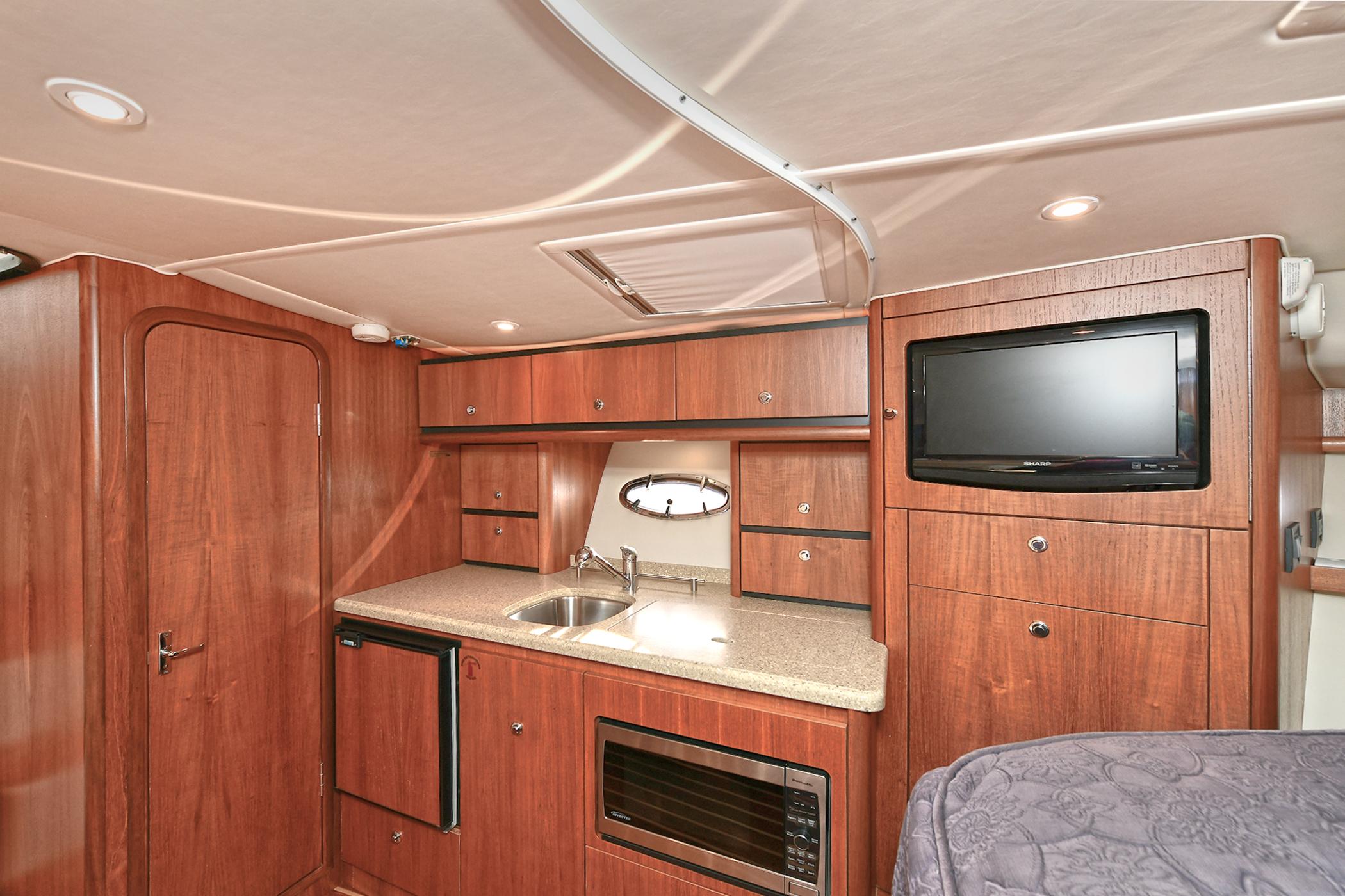 Ohana Yacht for Sale | 32 Tiara Yachts Freeport, NY | Denison Yacht Sales