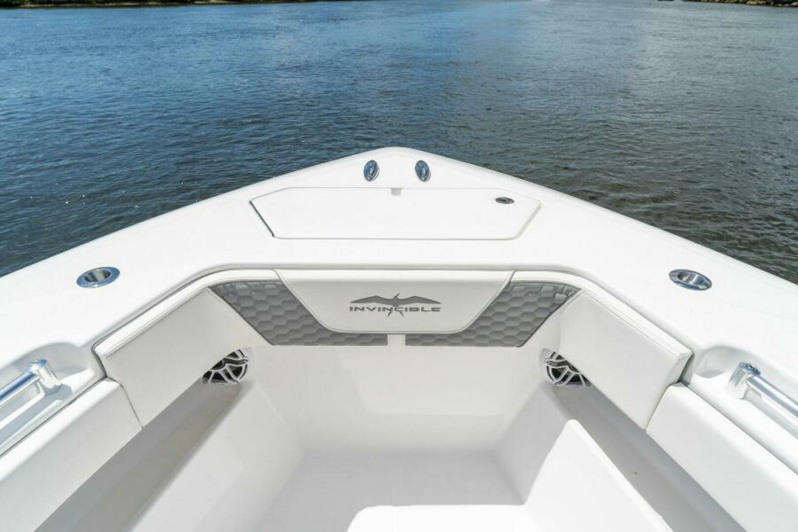 New 39 Invincible Yacht for Sale | 39 Invincible Yachts Dania Beach, FL ...