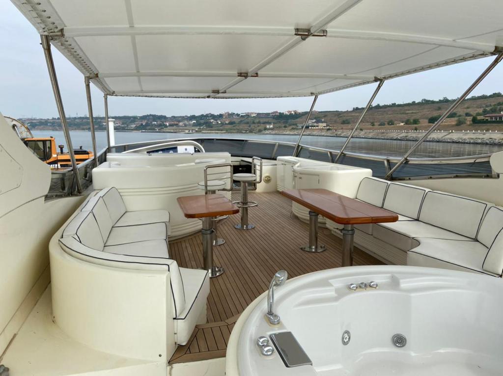 Yacht for Sale | 87 Leopard Yachts Marmaris, Turkey | Denison Yacht Sales
