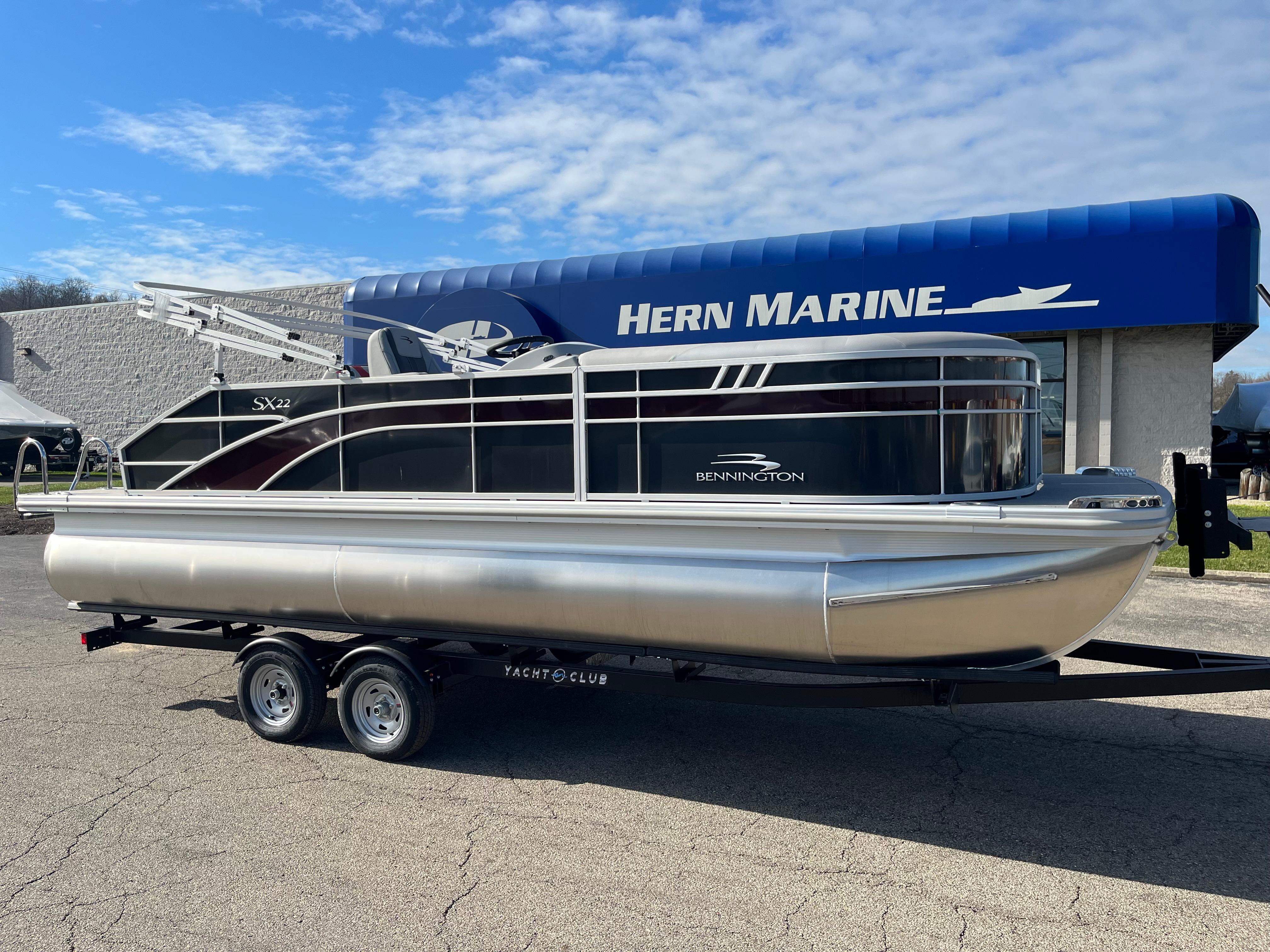 2023 Bennington SX Line Fairfield, Ohio - Hern Marine