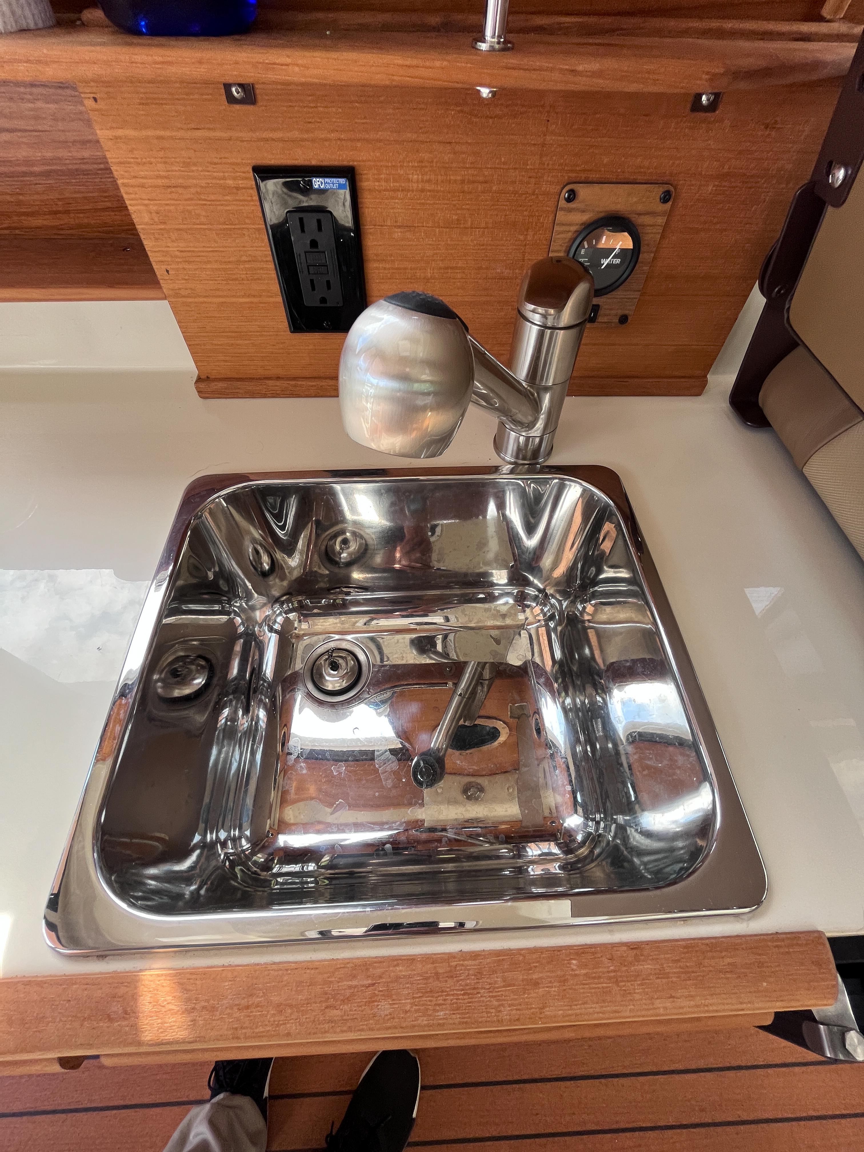 Yachts for Sale - SYS Yacht Sales