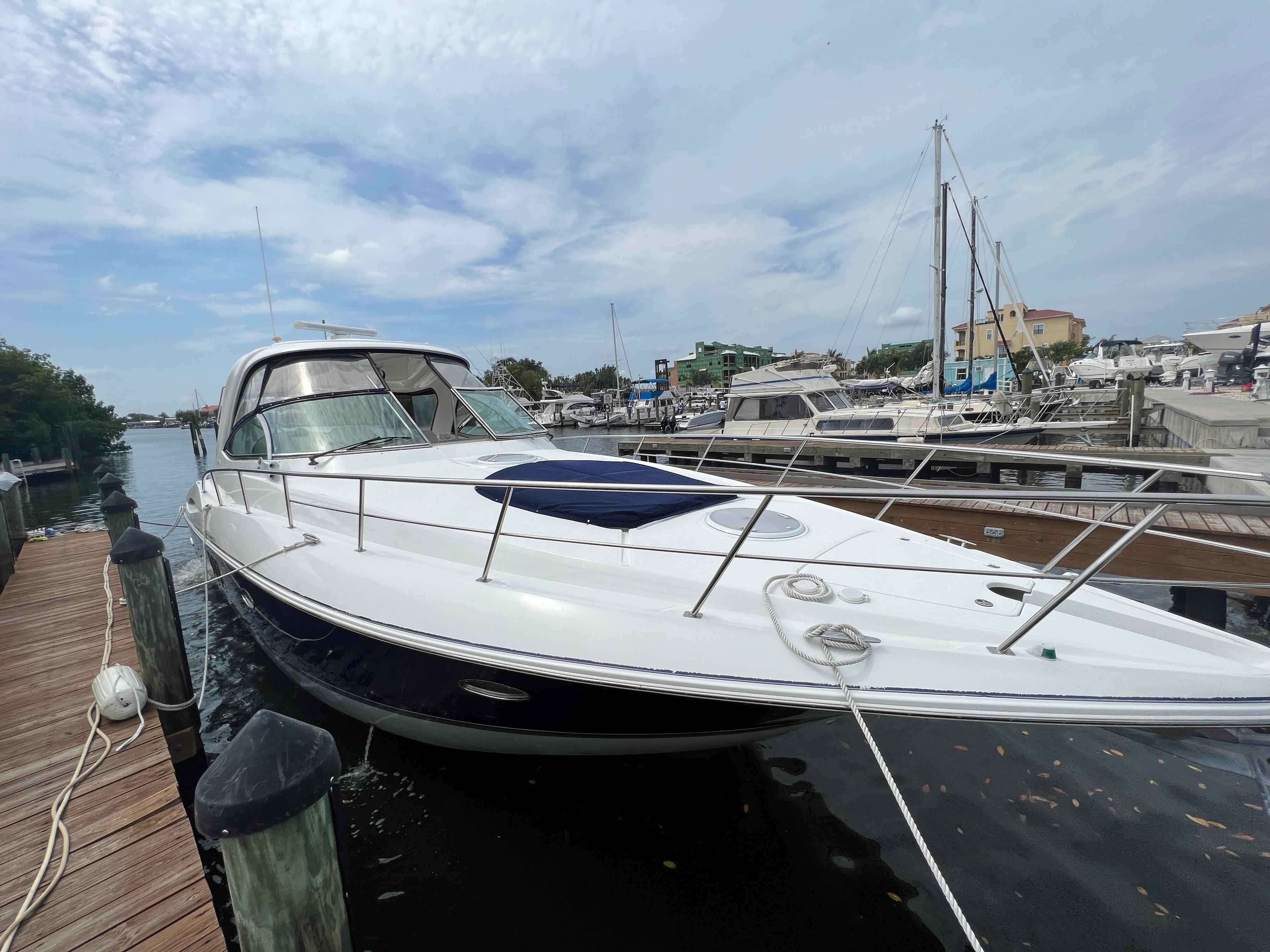 Yacht for Sale | 42 Cruisers Yachts Apollo Beach, FL | Denison Yacht Sales