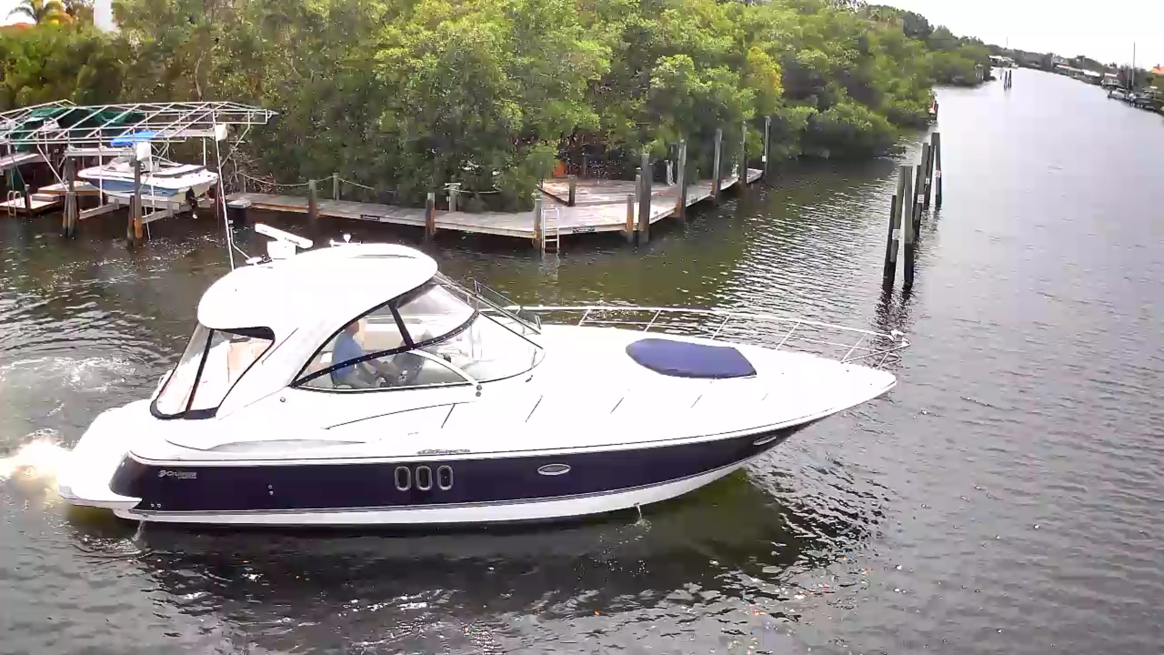 Yacht for Sale | 42 Cruisers Yachts Apollo Beach, FL | Denison Yacht Sales