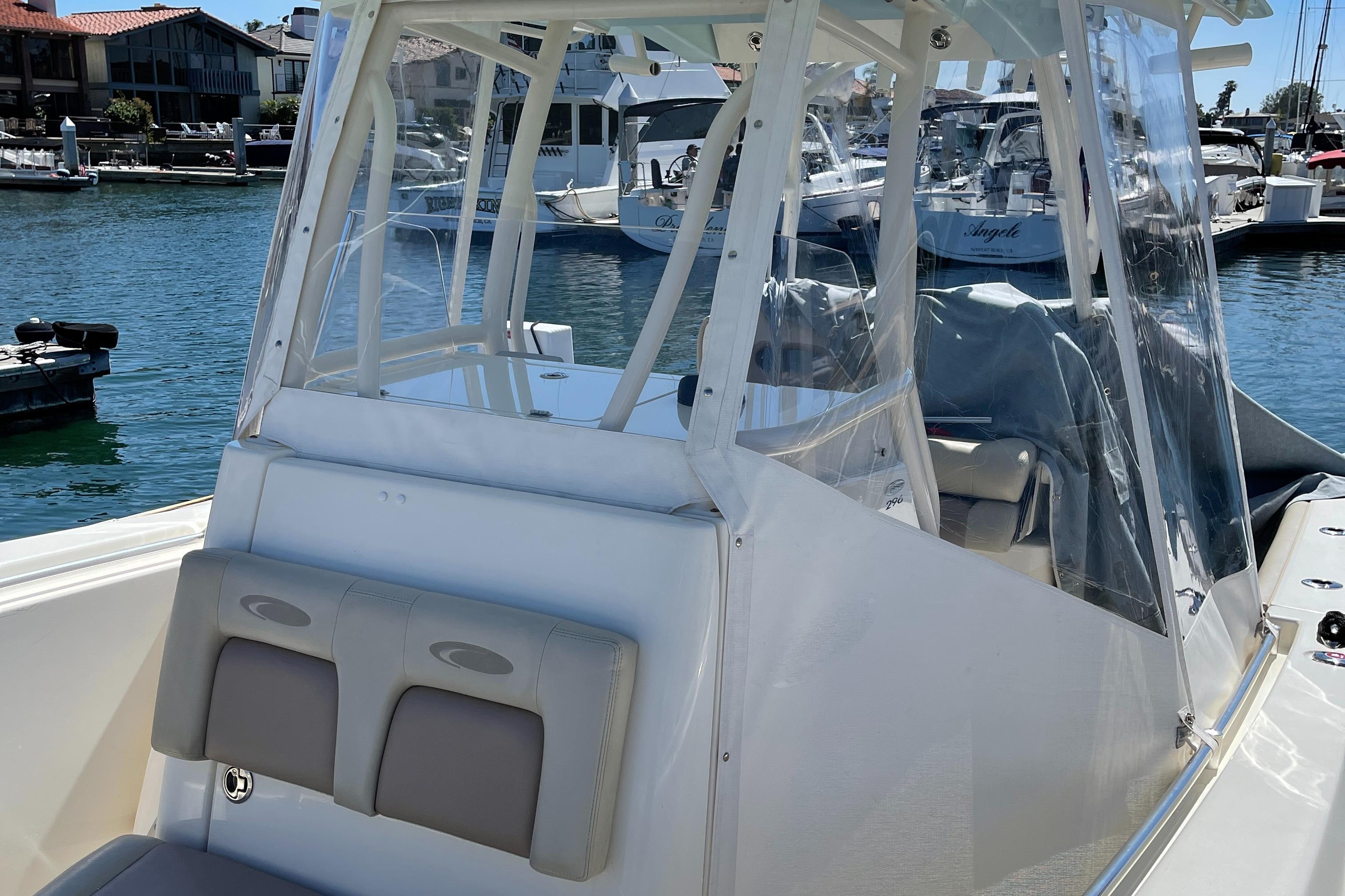 2016 Cobia 296 Center Console - South Jersey Yacht Sales