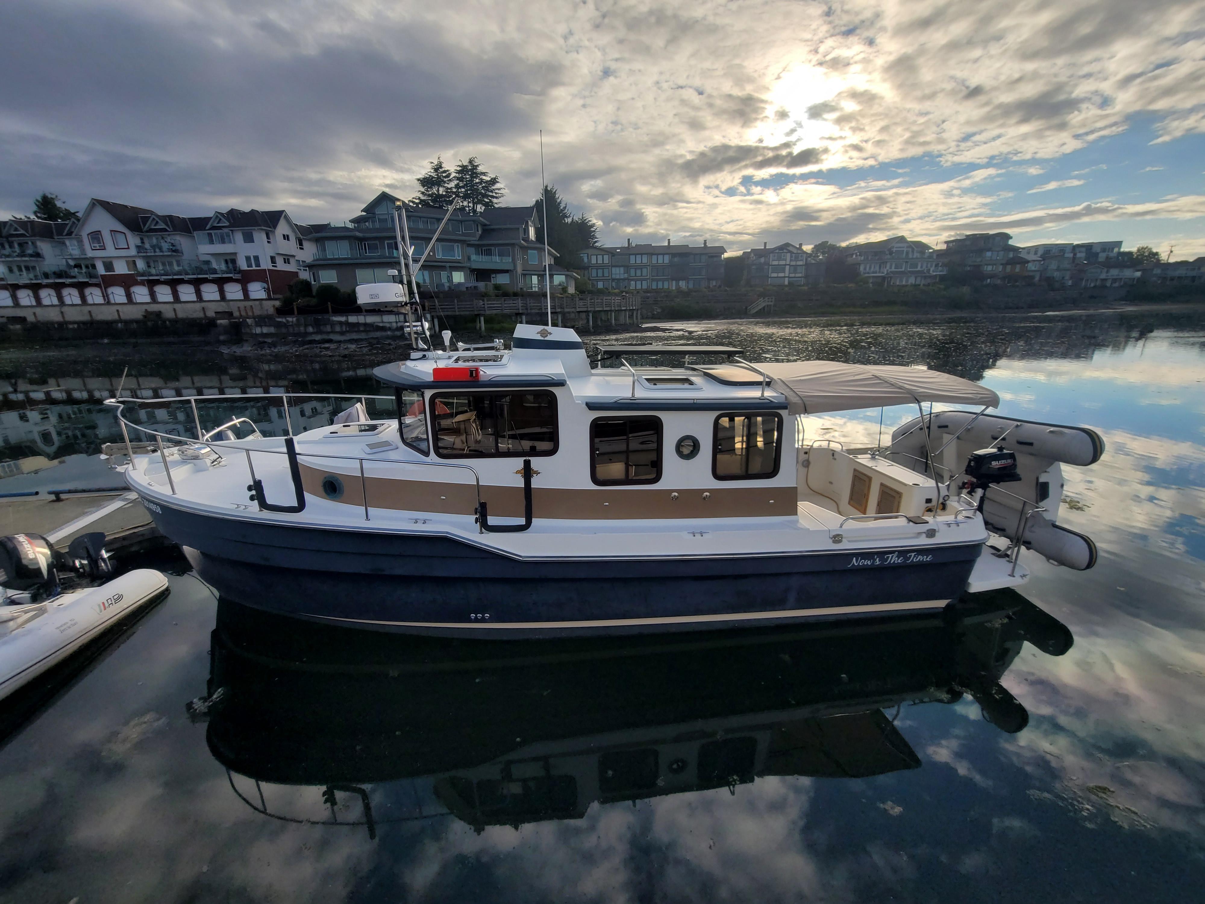Ranger Tugs R 29 2011 in Sidney, BC | Offered by Grand Yachts