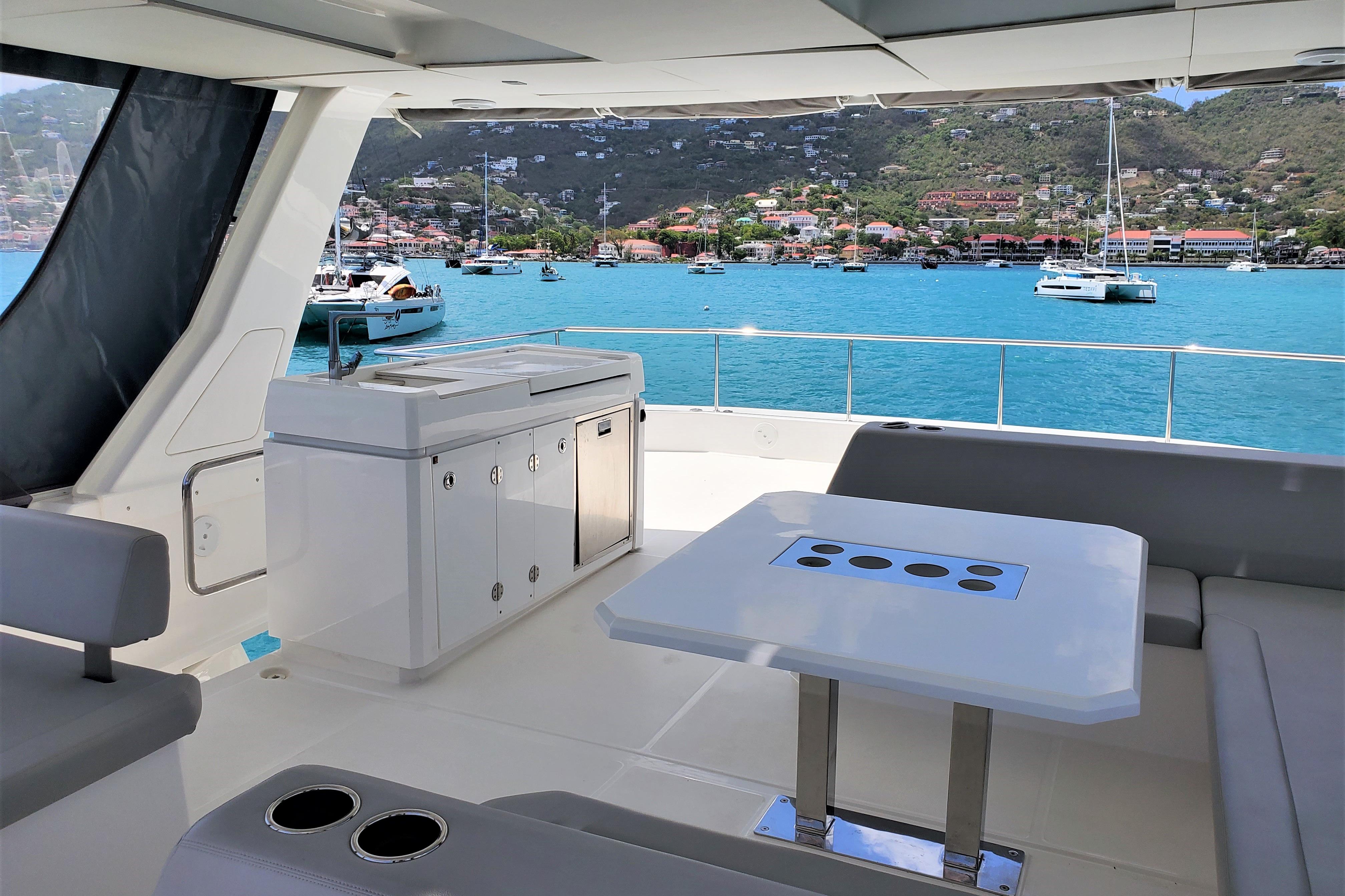 Leopard 53 Powercat Power Catamaran ANDREA for sale | Leopard Brokerage