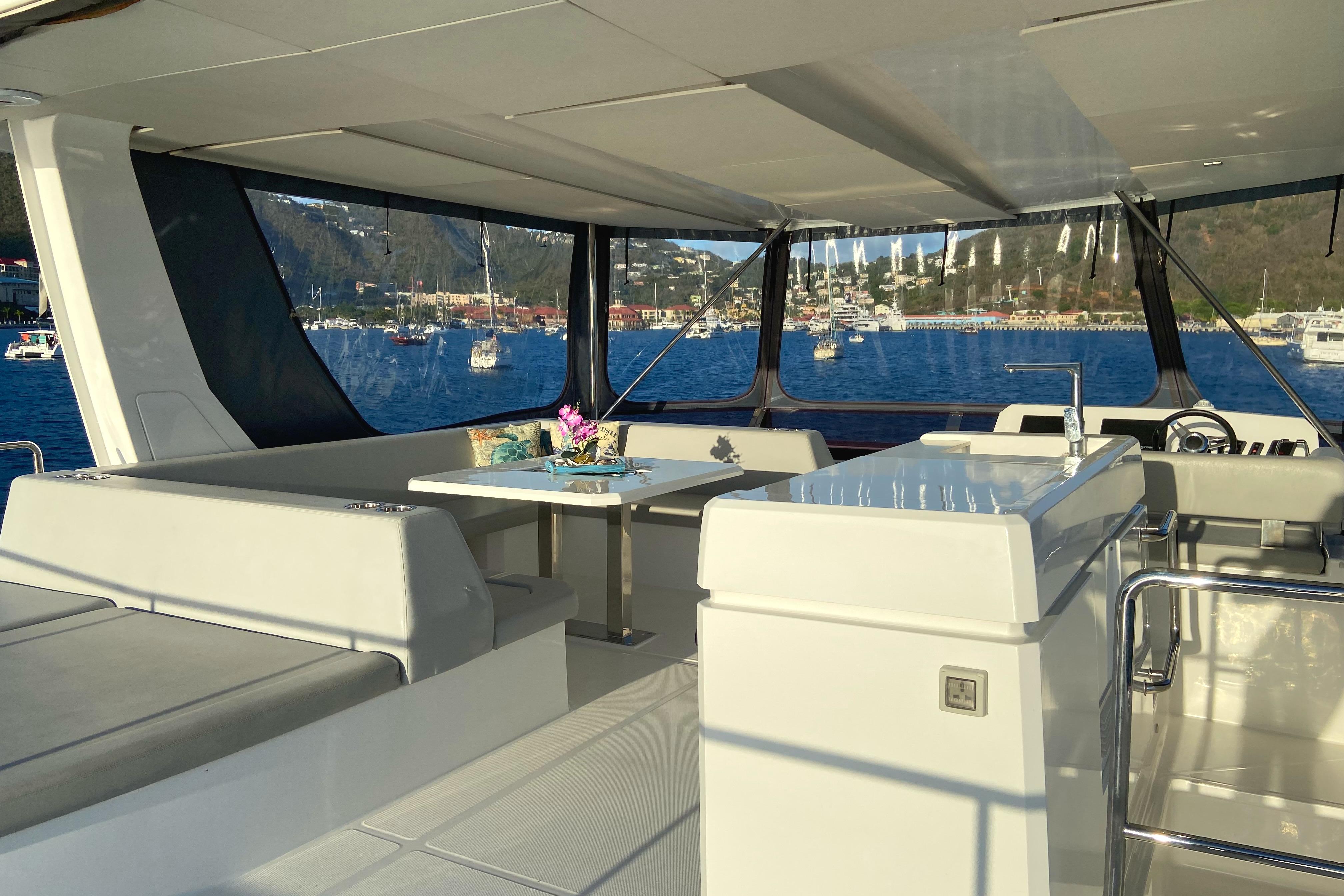 Leopard 53 Powercat Power Catamaran ANDREA for sale | Leopard Brokerage