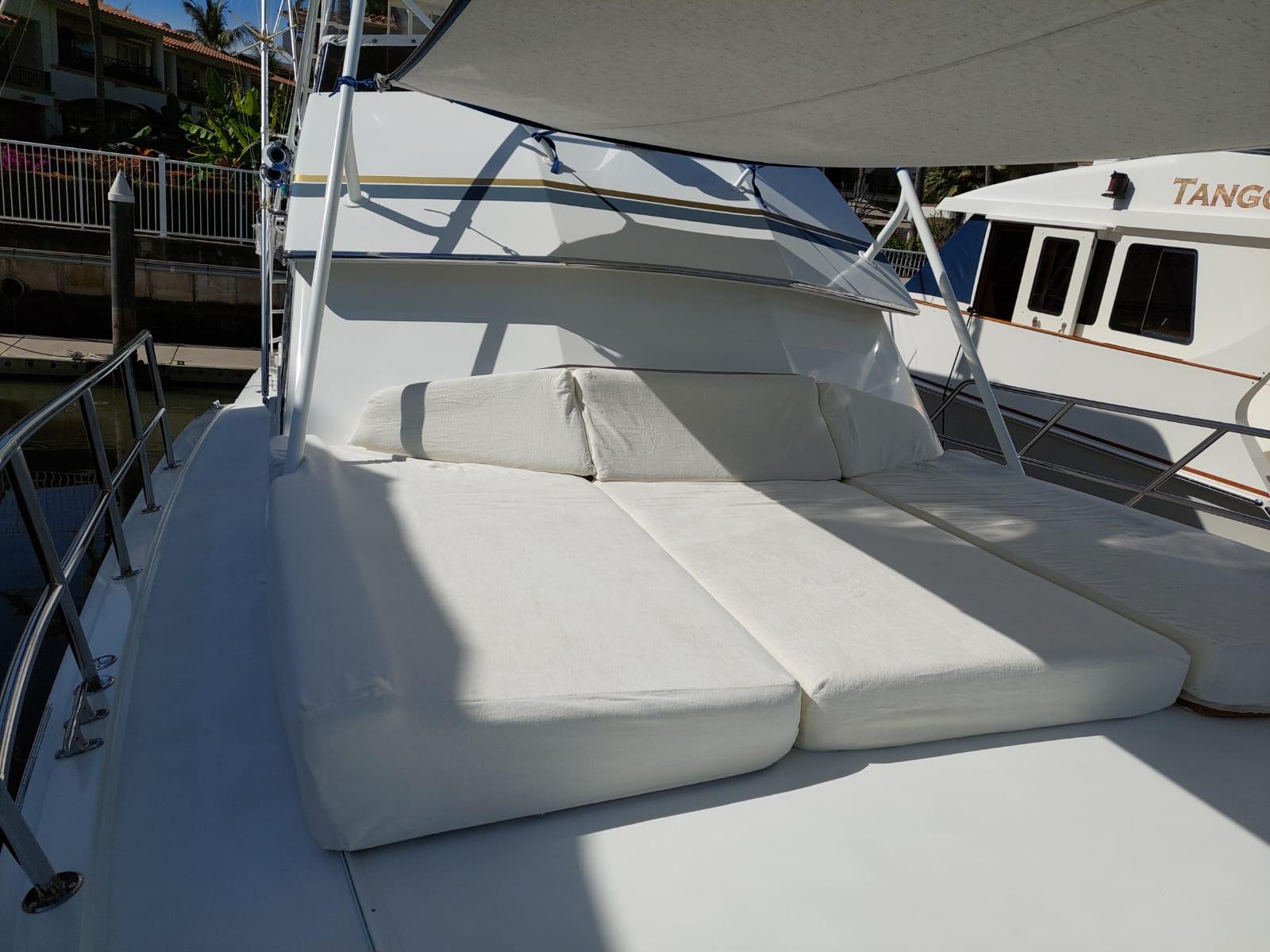Yacht for Sale | 55 Hatteras Yachts Puerto Vallarta, Mexico | Denison ...