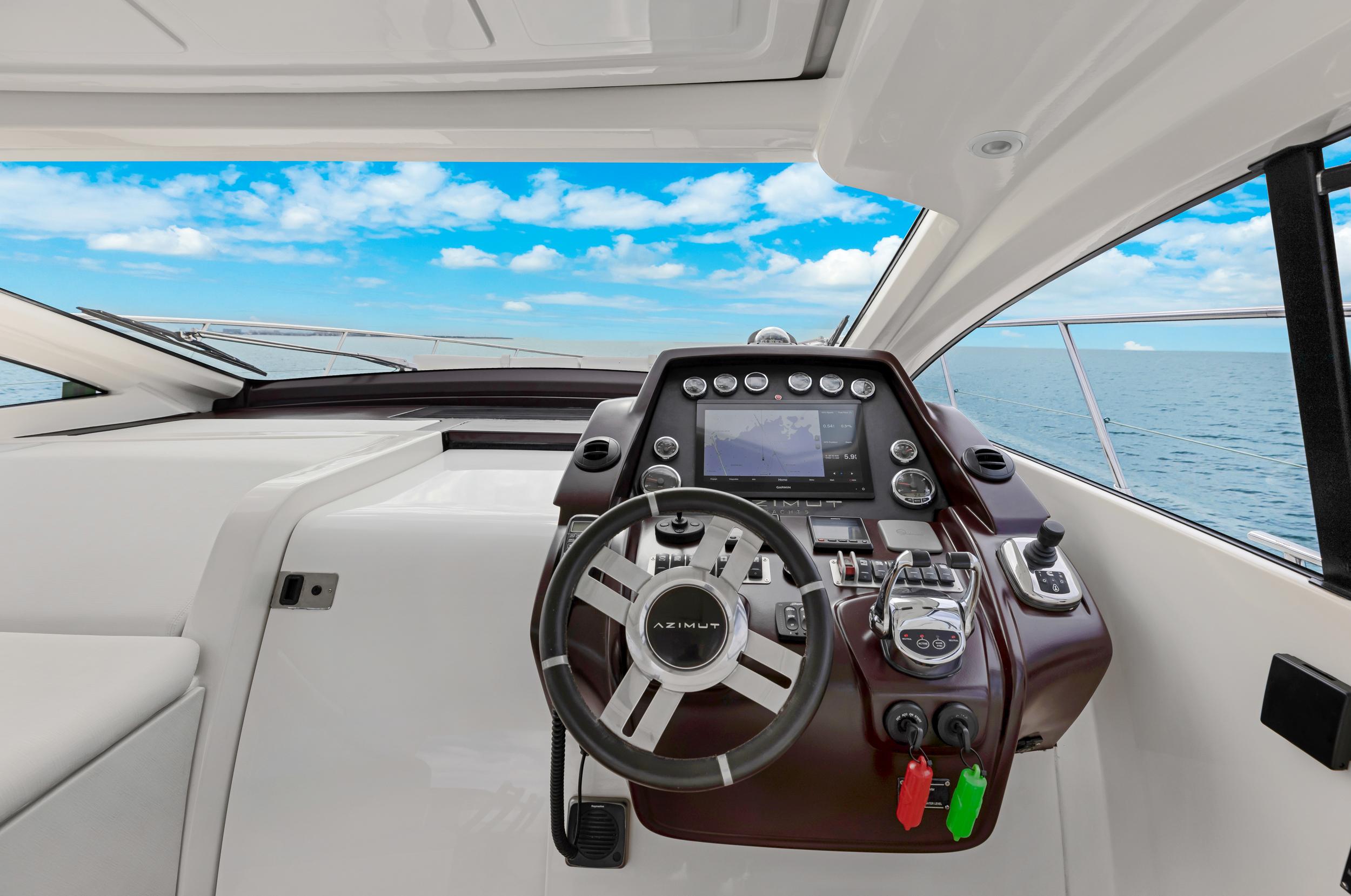 2015 50 Azimut Atlantis 50 Boats for Sale
