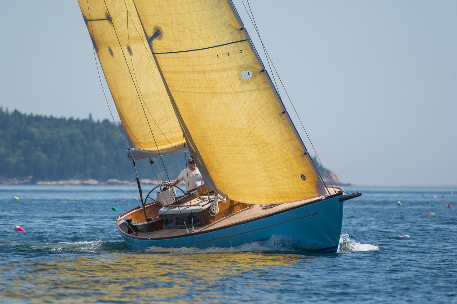 Grace Darling Yacht for Sale | 42 Morris Yachts Makkum, Netherlands ...