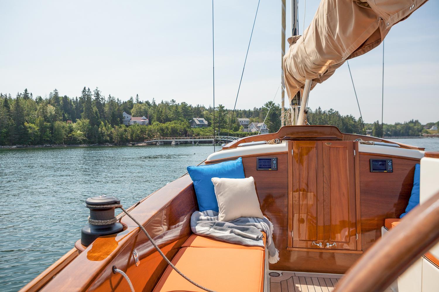 Grace Darling Yacht for Sale | 42 Morris Yachts Makkum, Netherlands ...