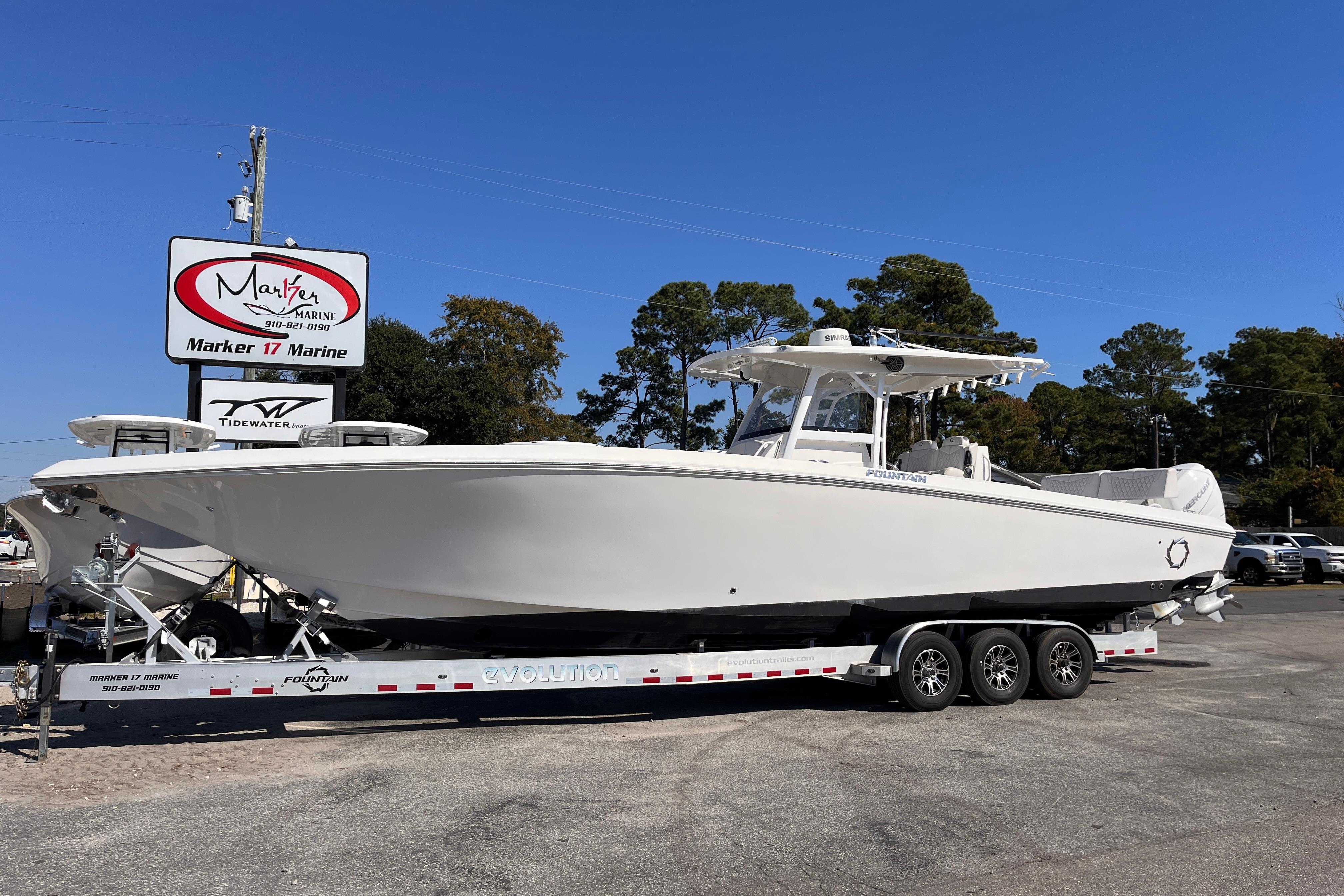 2019 Fountain 38 Center Console - HBG Yacht Sales