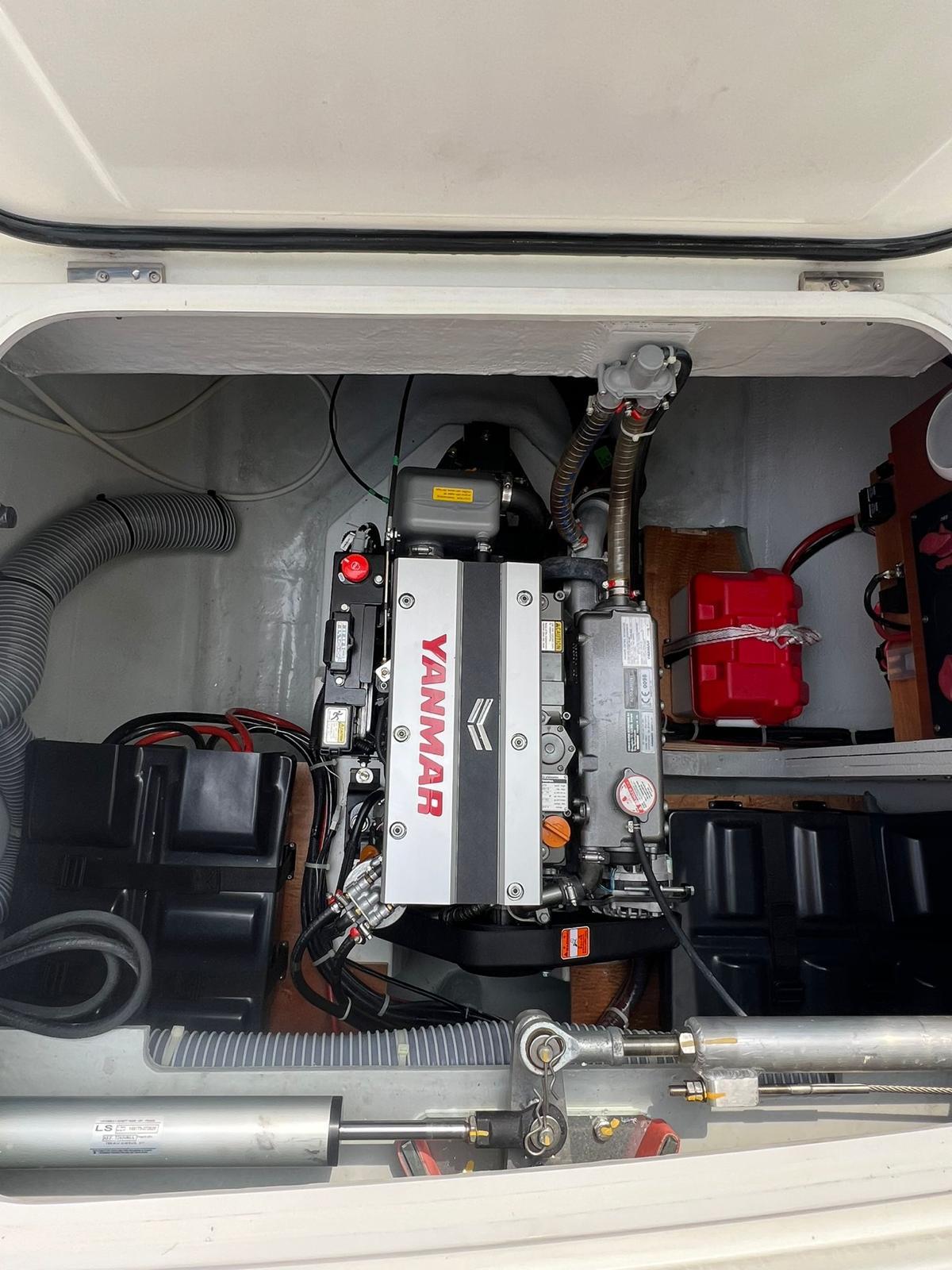 Yacht for Sale | 42 Lagoon Yachts Singapore, Singapore | Denison Yacht ...