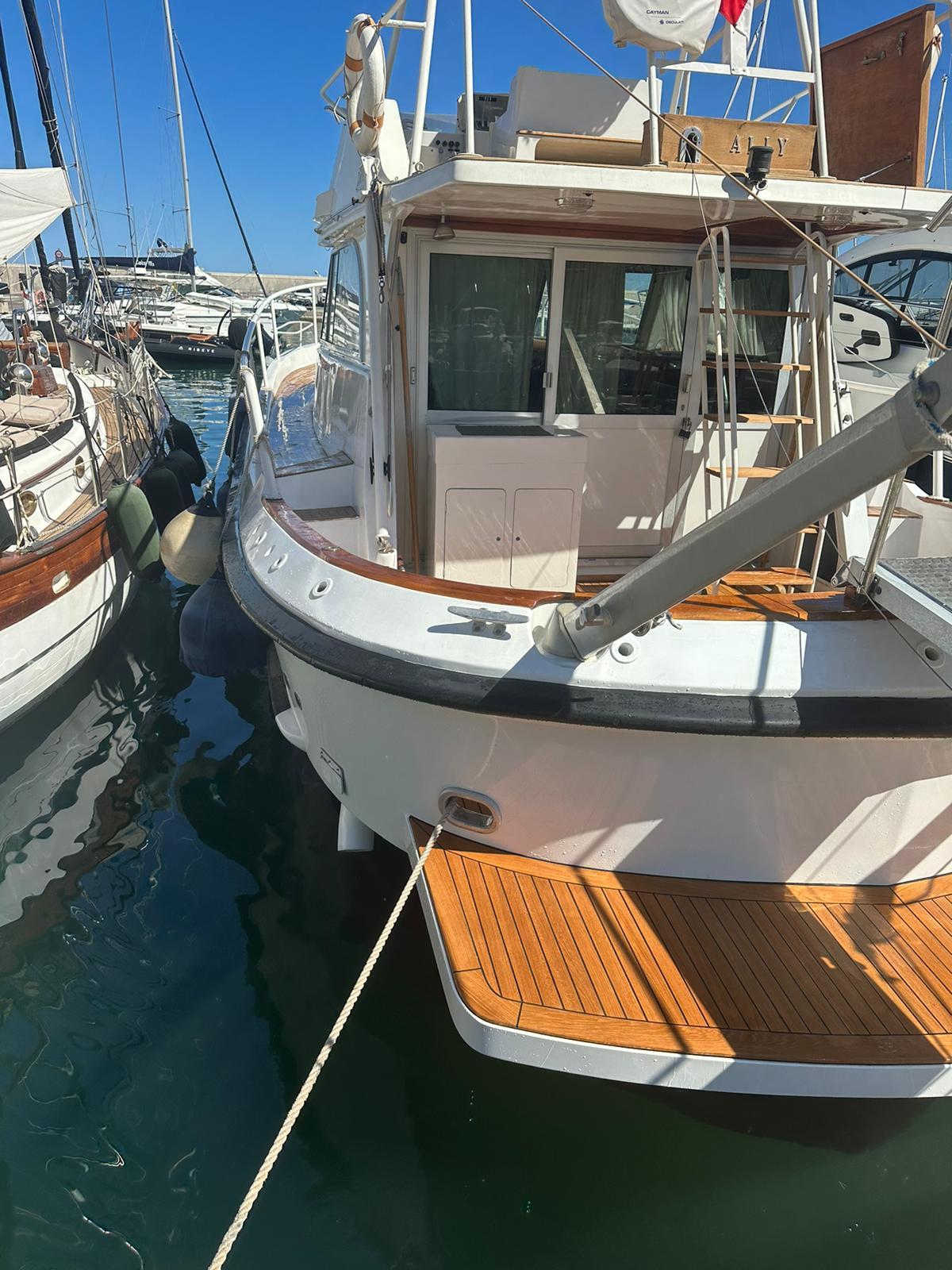 1989 43 2 Calafuria 41 Fly Boats for Sale