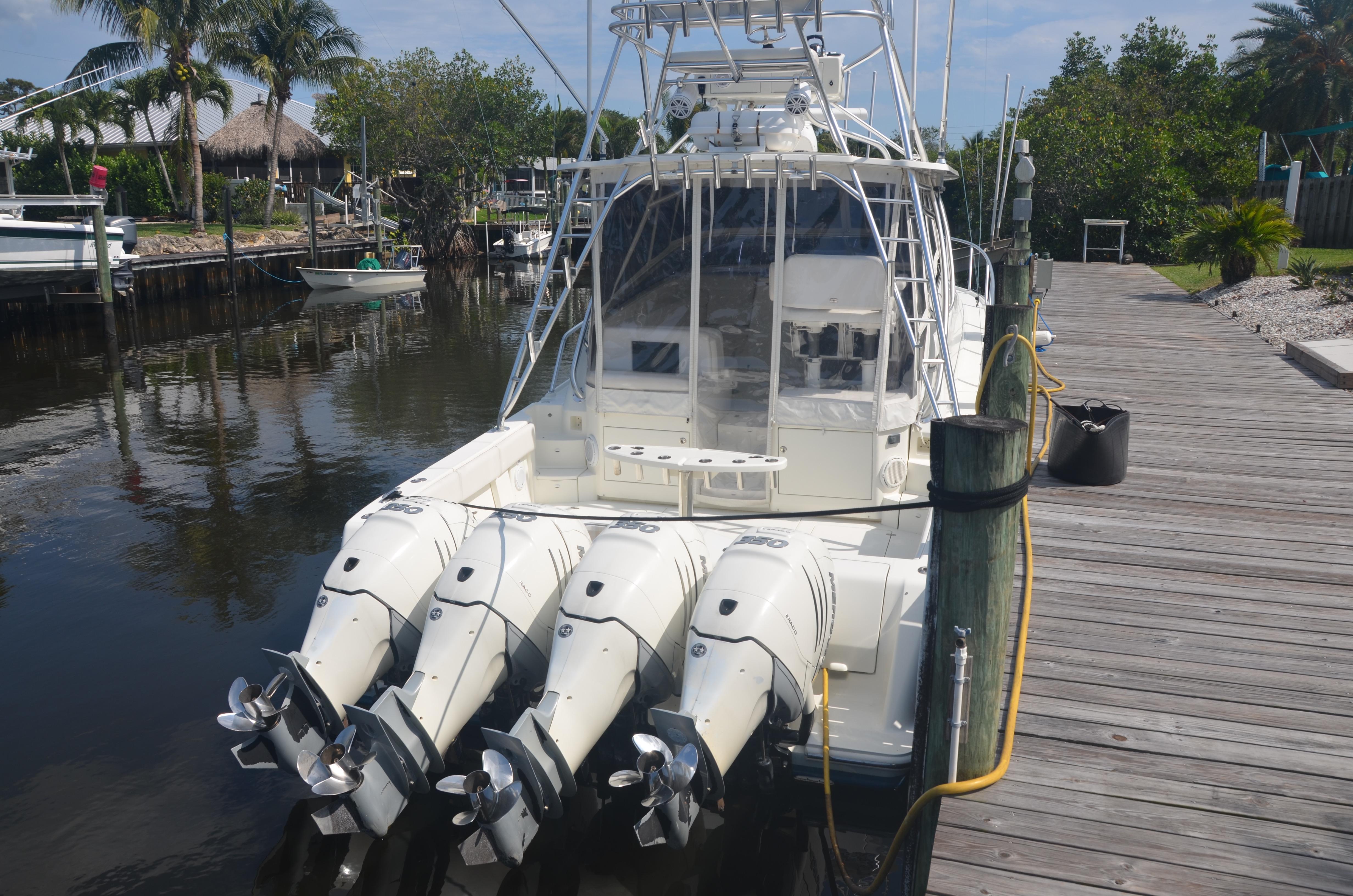 2011 SeaVee 43 CC - FLY Yachts