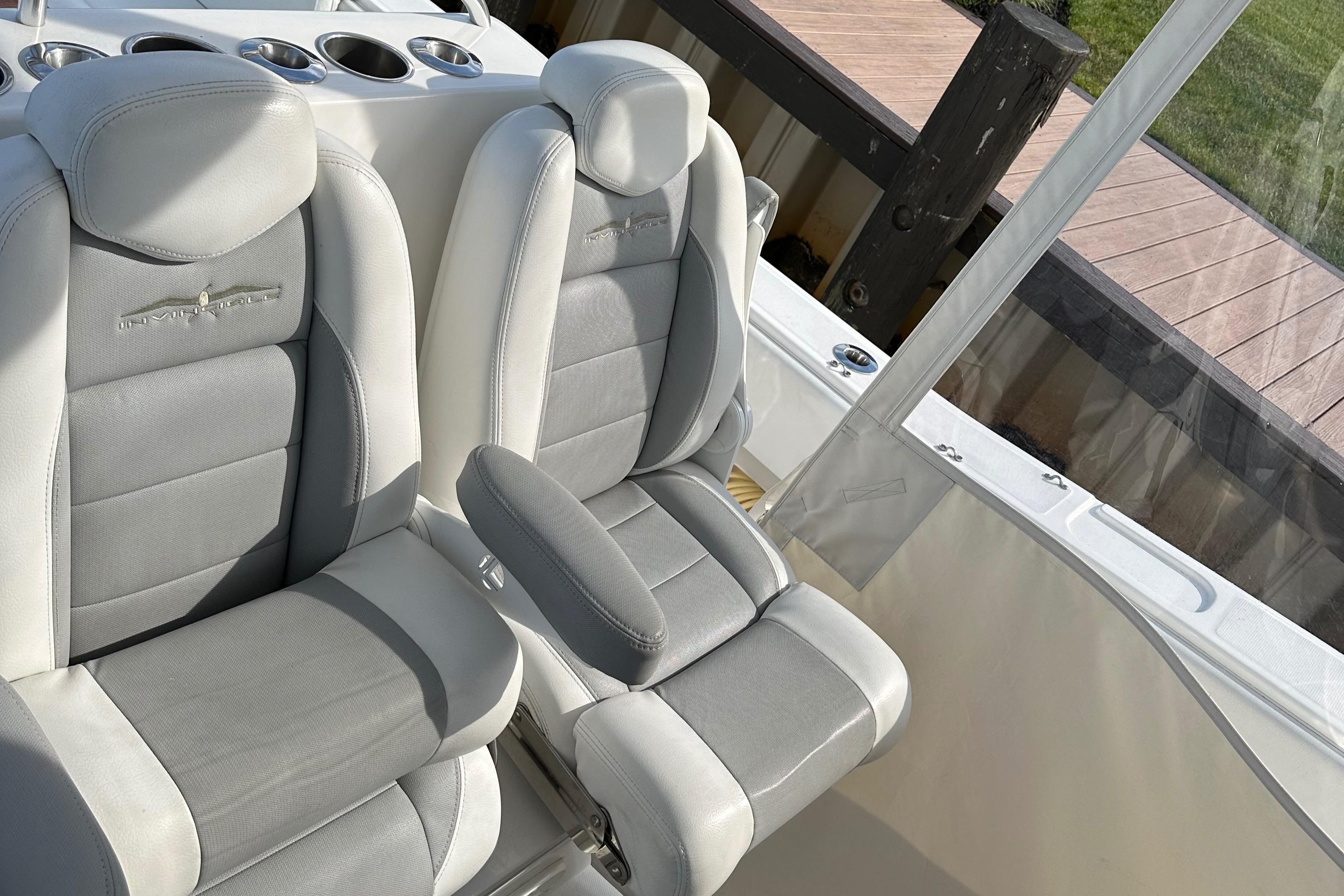 Yacht for Sale | 42 Invincible Yachts Islip, NY | Denison Yacht Sales