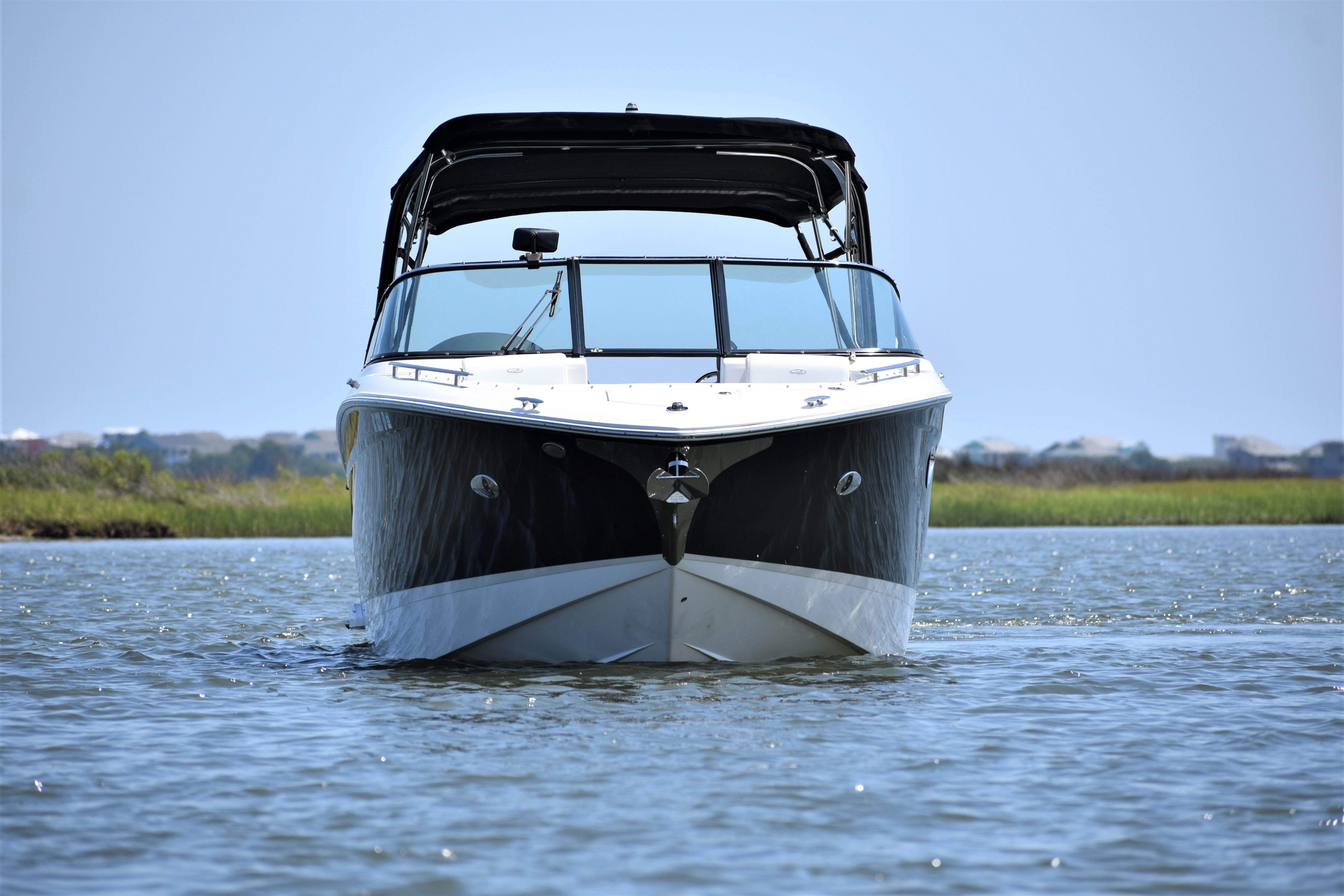 2020 Regal 29 OBX | Yachts360