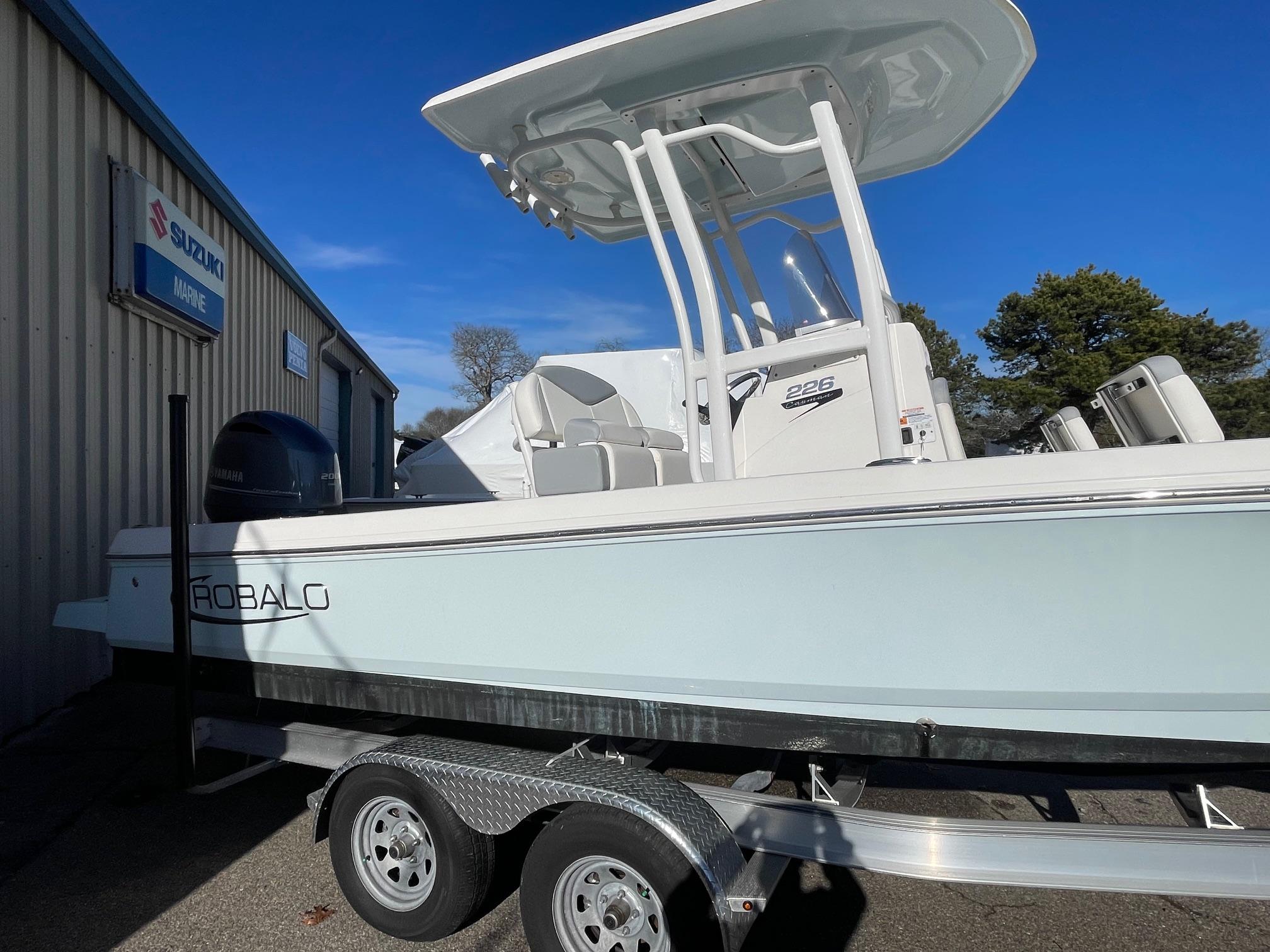 2022 Robalo 226 Cayman - Atlantic Boats