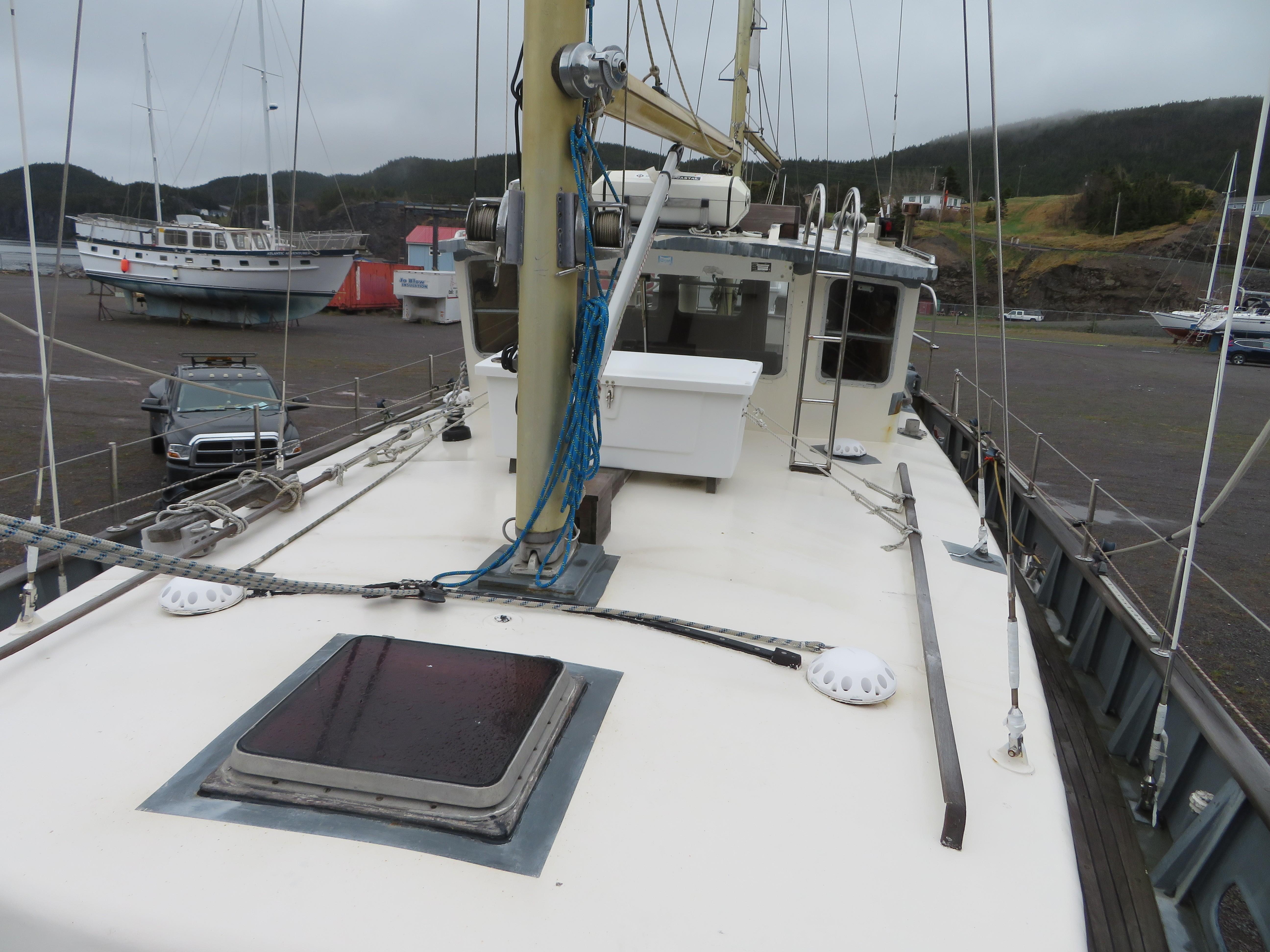 1981 46 Fisher Motor Sailor Boats for Sale
