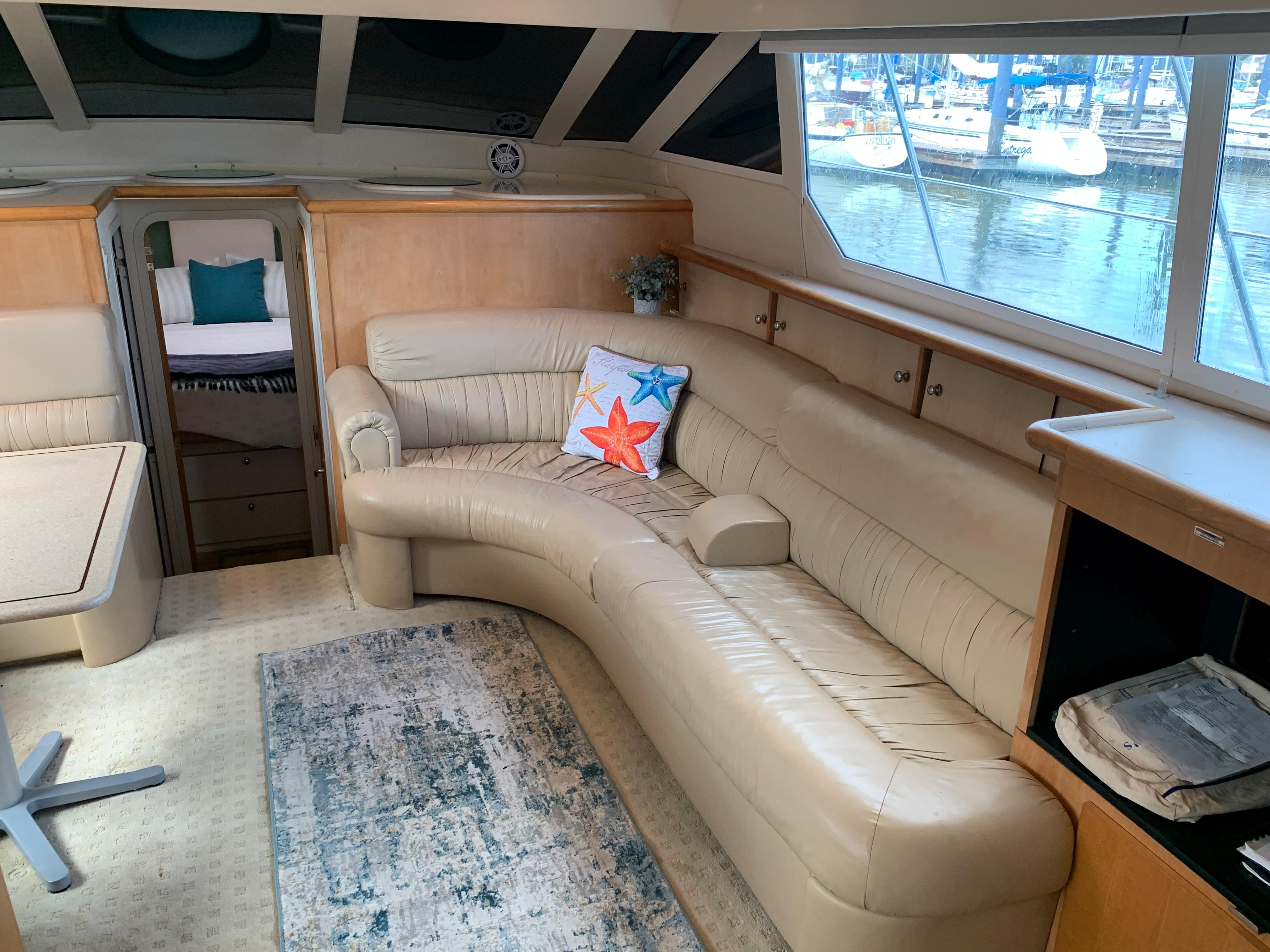 1997 50 Carver 500 Cockpit Motor Yacht Boats for Sale