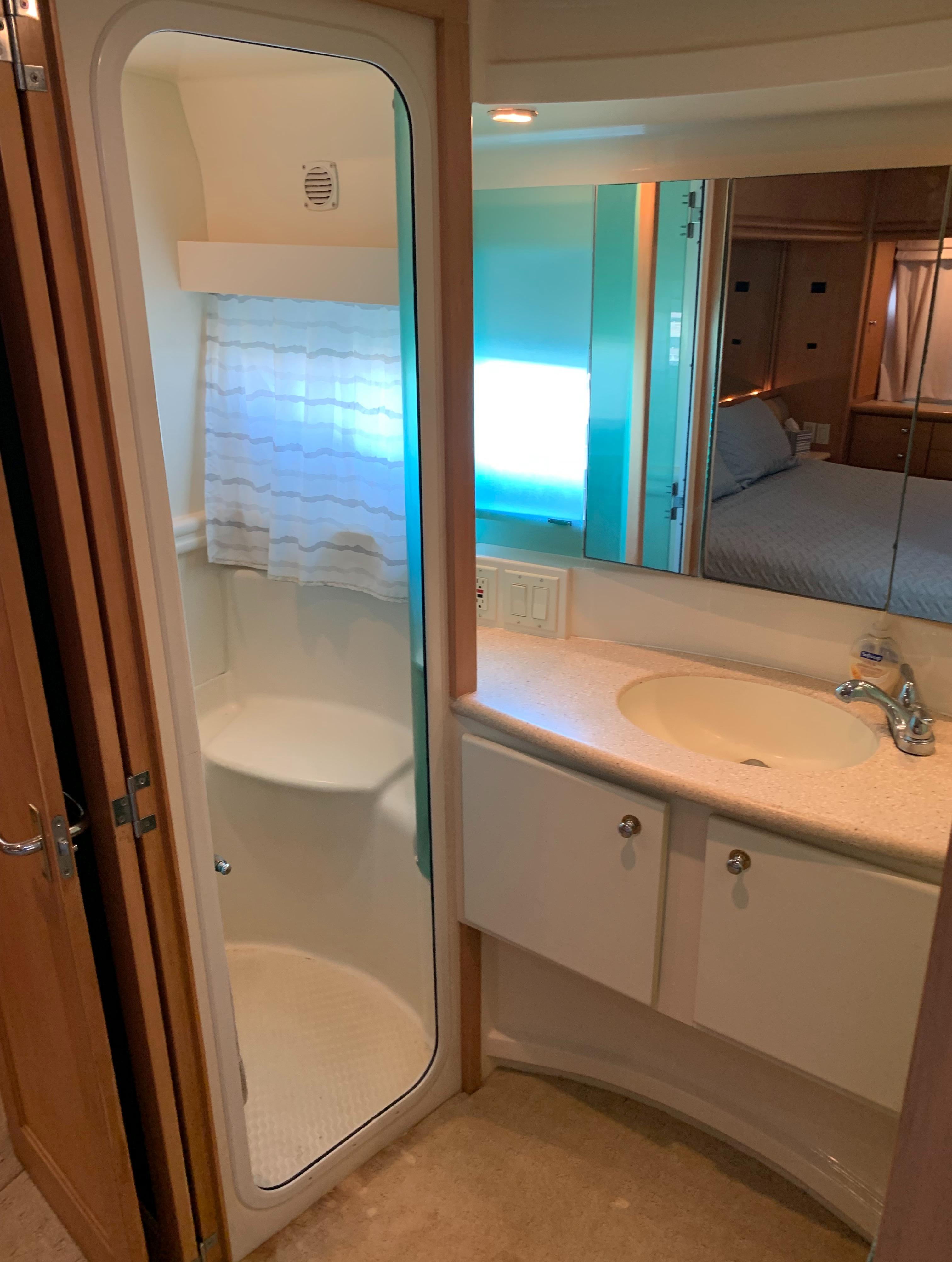 1997 50 Carver 500 Cockpit Motor Yacht Boats for Sale