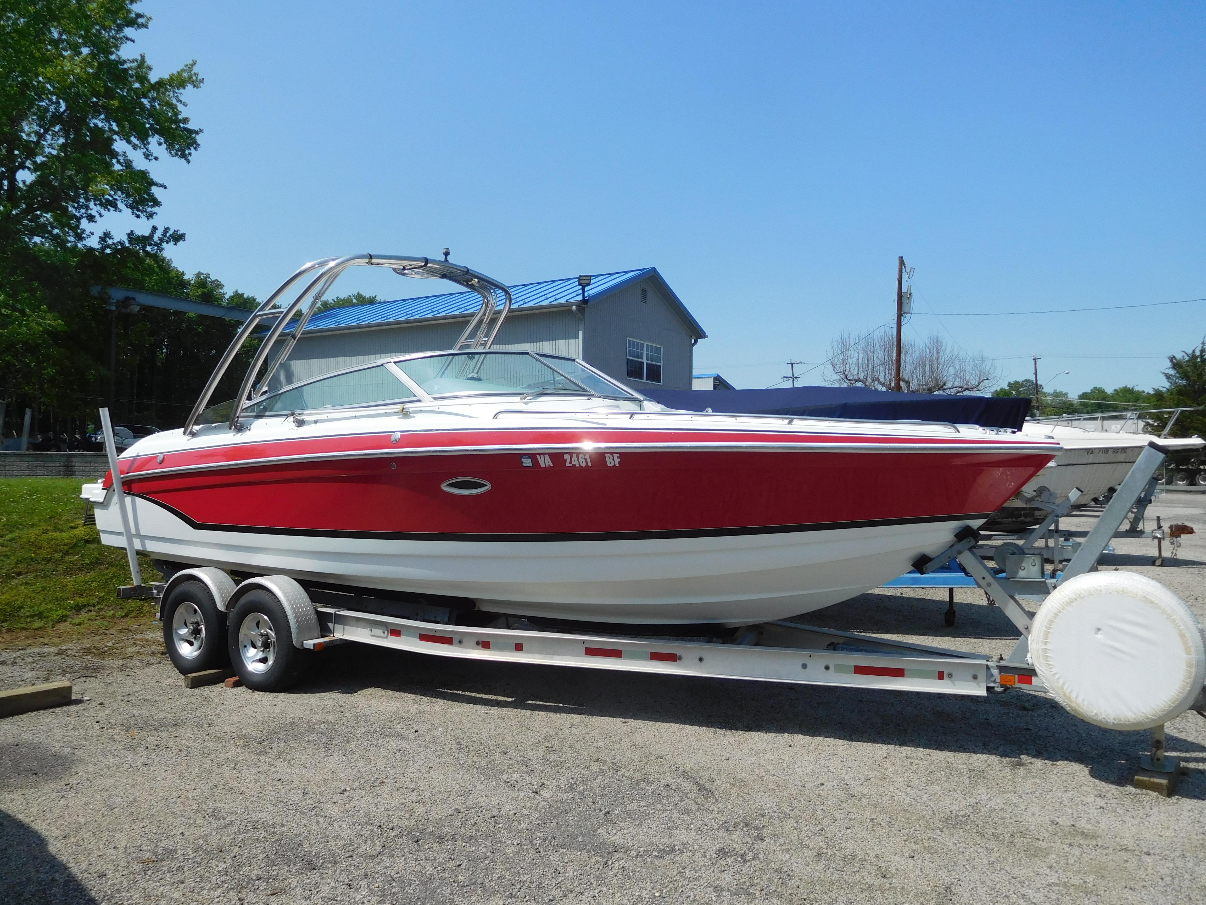 2007 Formula 260 Bowrider | Dominion Yachts