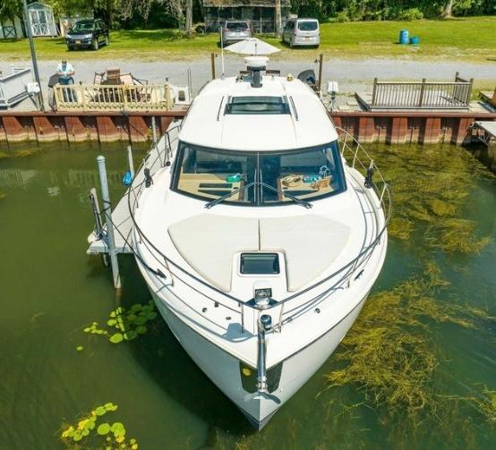 Yacht for Sale | 43 Carver Yachts Waterloo, NY | Denison Yacht Sales