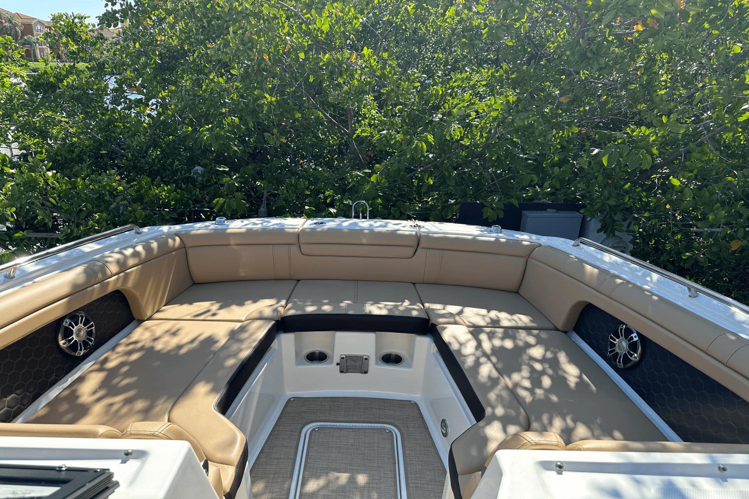 Yacht for Sale | 29 Sea Ray Yachts Clearwater, FL | Denison Yacht Sales