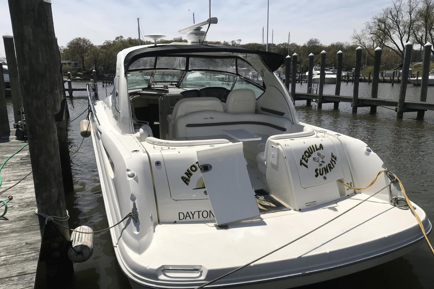 Yacht for Sale | 39 Sea Ray Yachts Grasonville, MD | Denison Yacht Sales