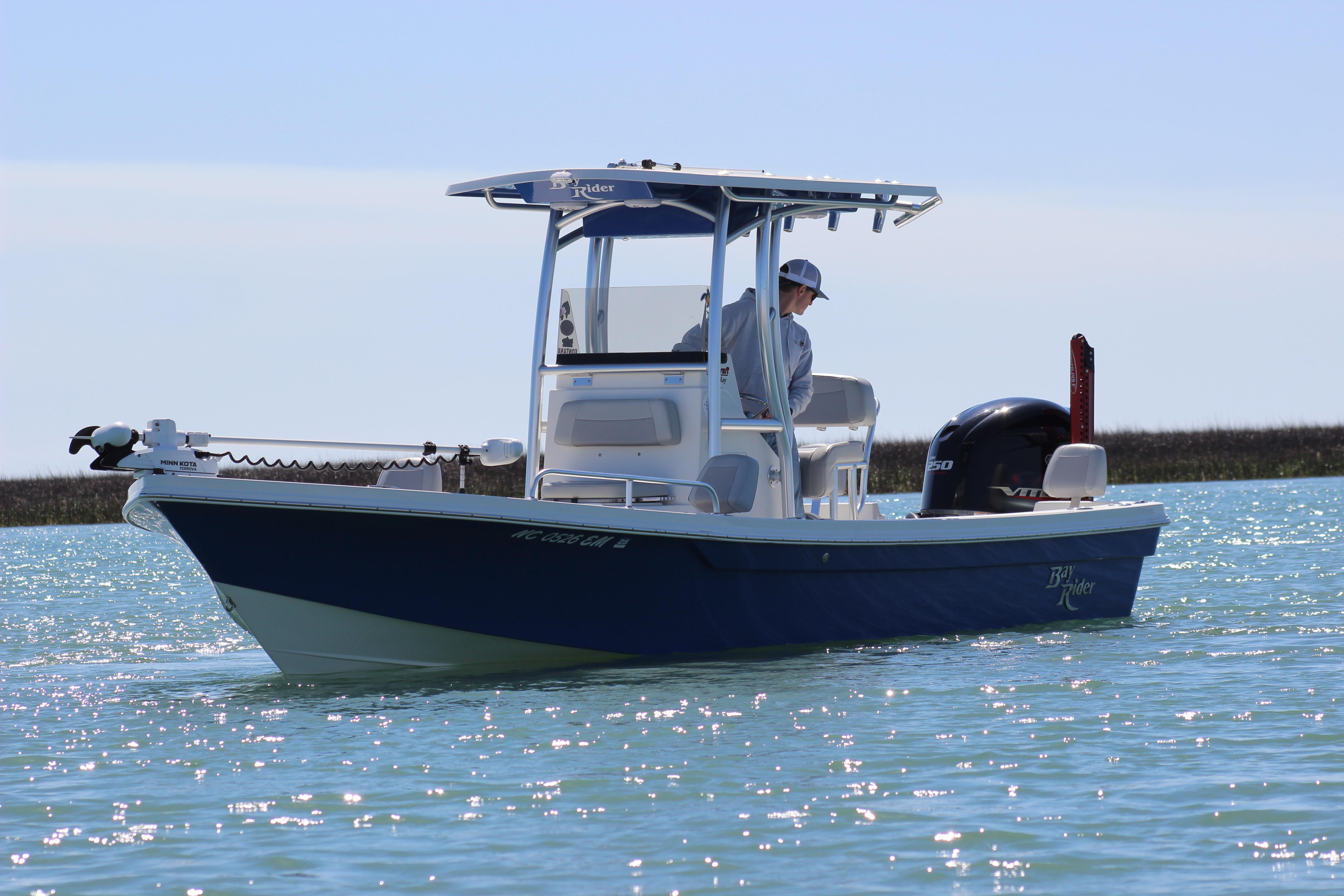 2019 KenCraft 239 BayRider | Yachts360