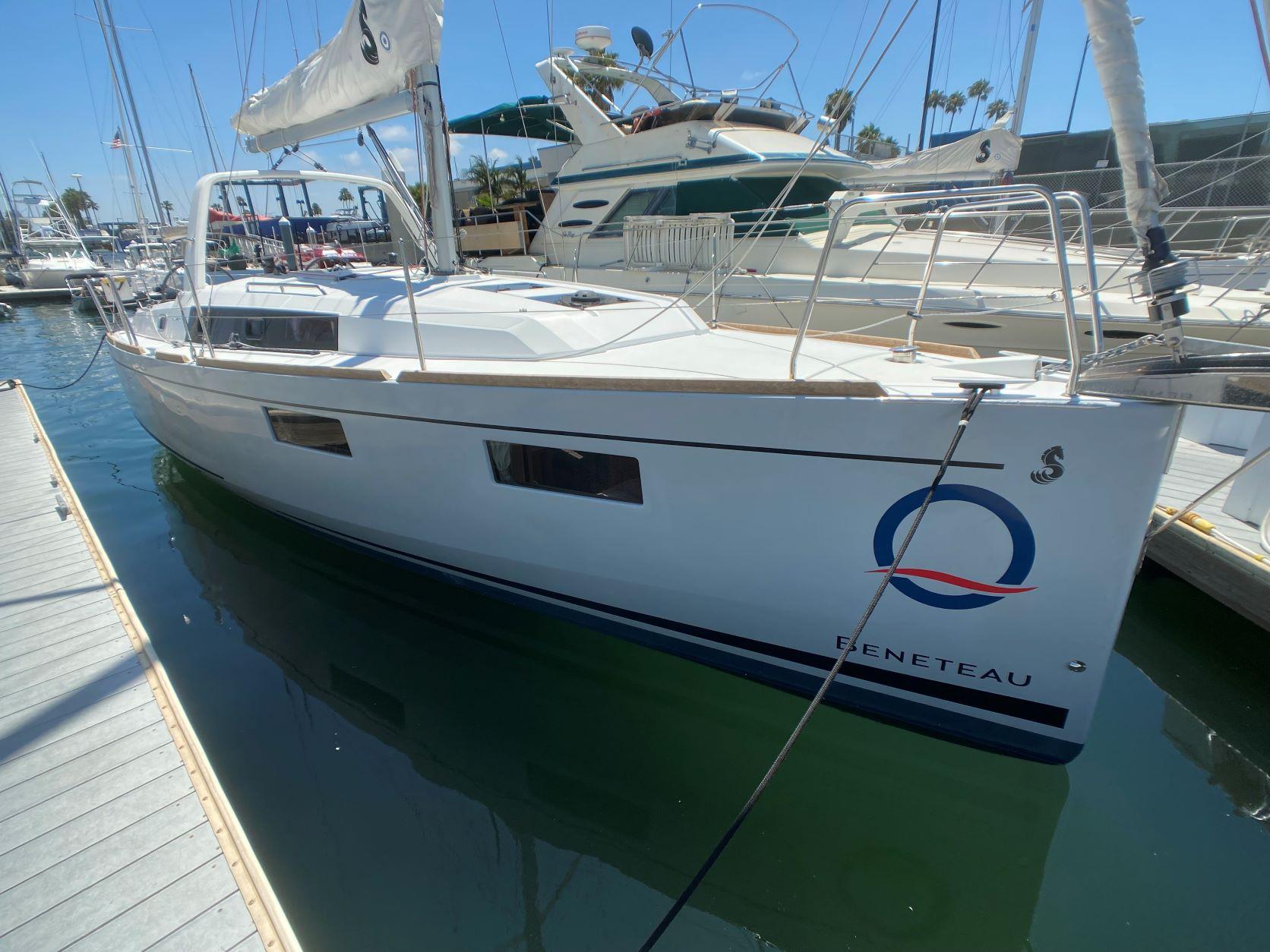 Beneteau-35-Oceanis-35.1-2018-Marina-Del-Rey-CA-8386324