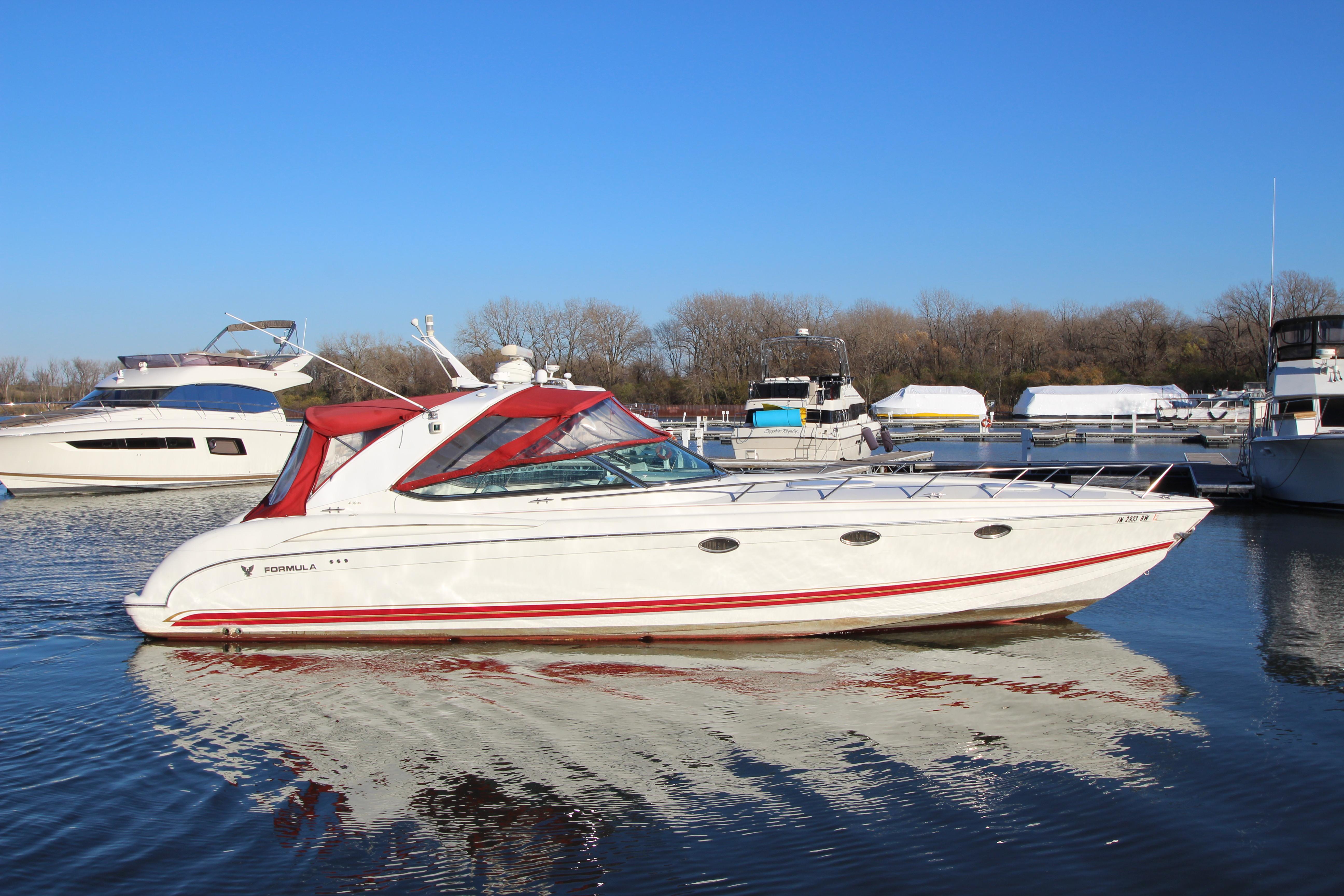 2001 Formula 400 Super Sport Chicago, Illinois - Elite Yachts