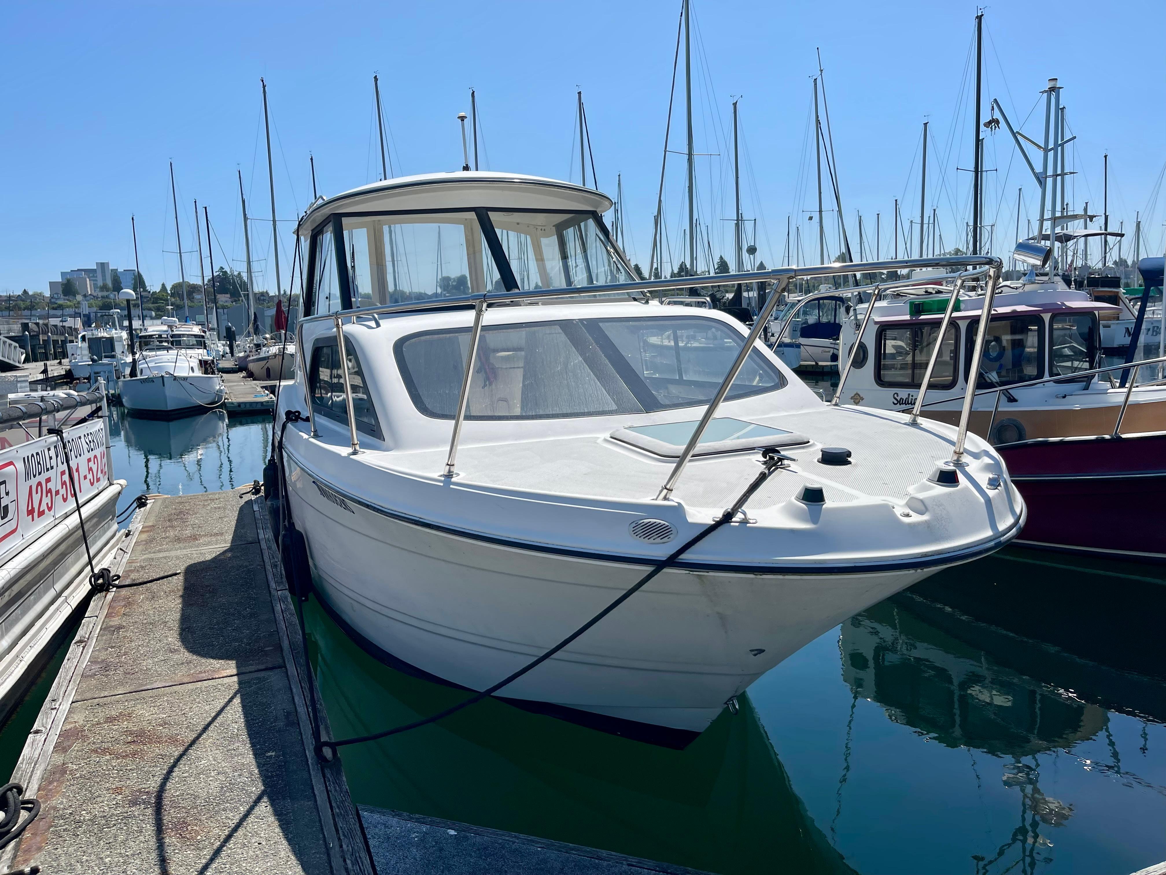 2005 Bayliner 242 Classic Everett, Washington - Everett Yachts