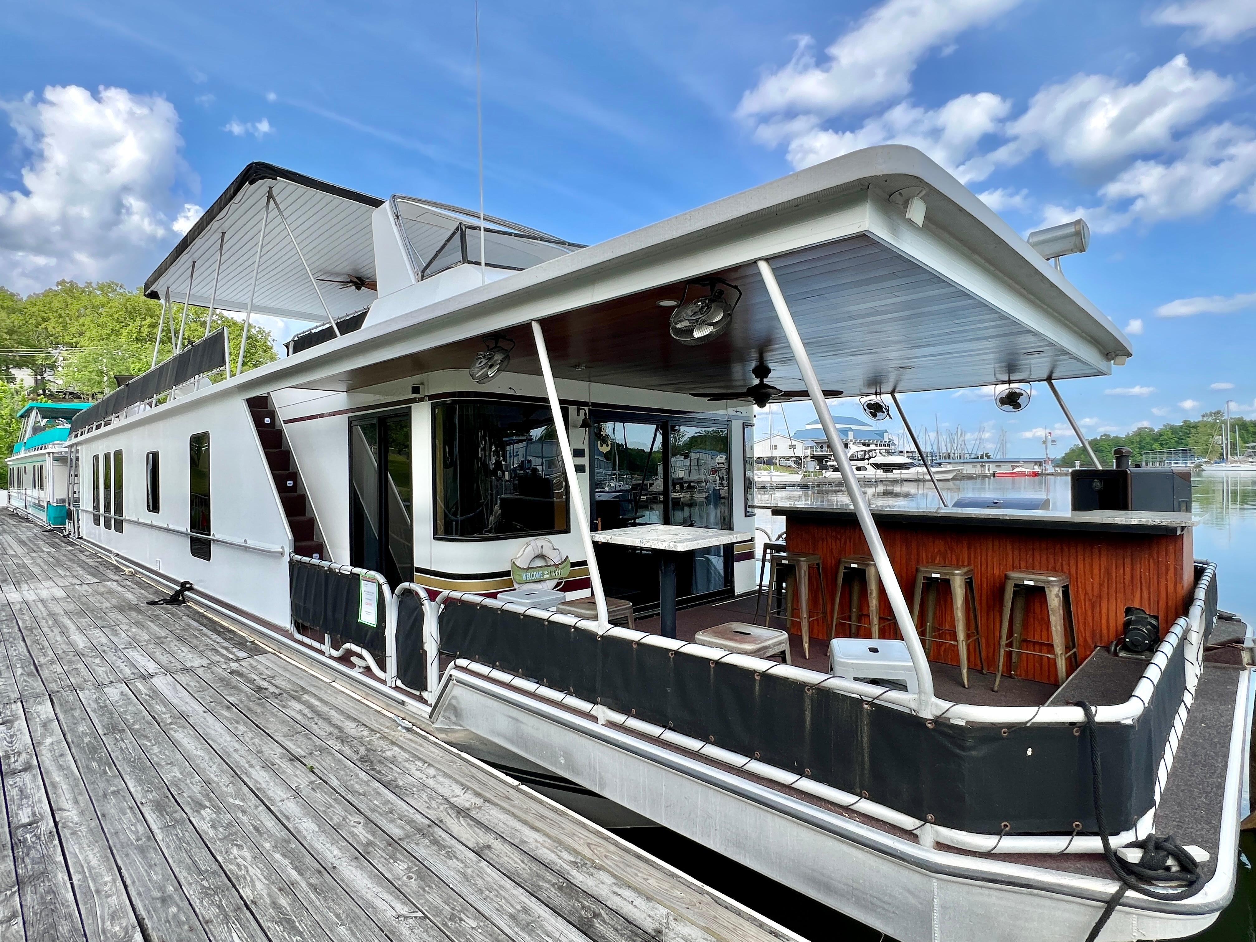 Yacht for Sale | 80 Stardust Cruisers Yachts Grand Rivers, KY | Denison ...