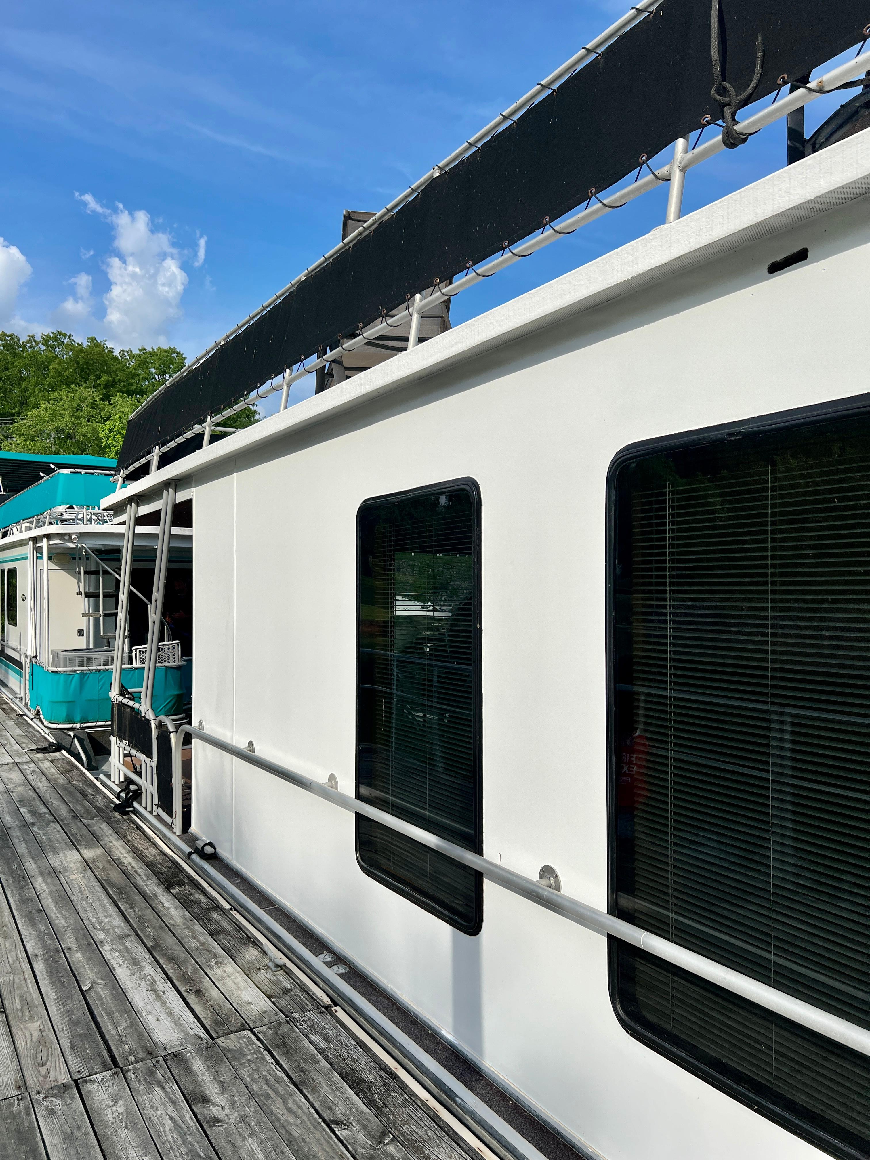 Yacht for Sale | 80 Stardust Cruisers Yachts Grand Rivers, KY | Denison ...