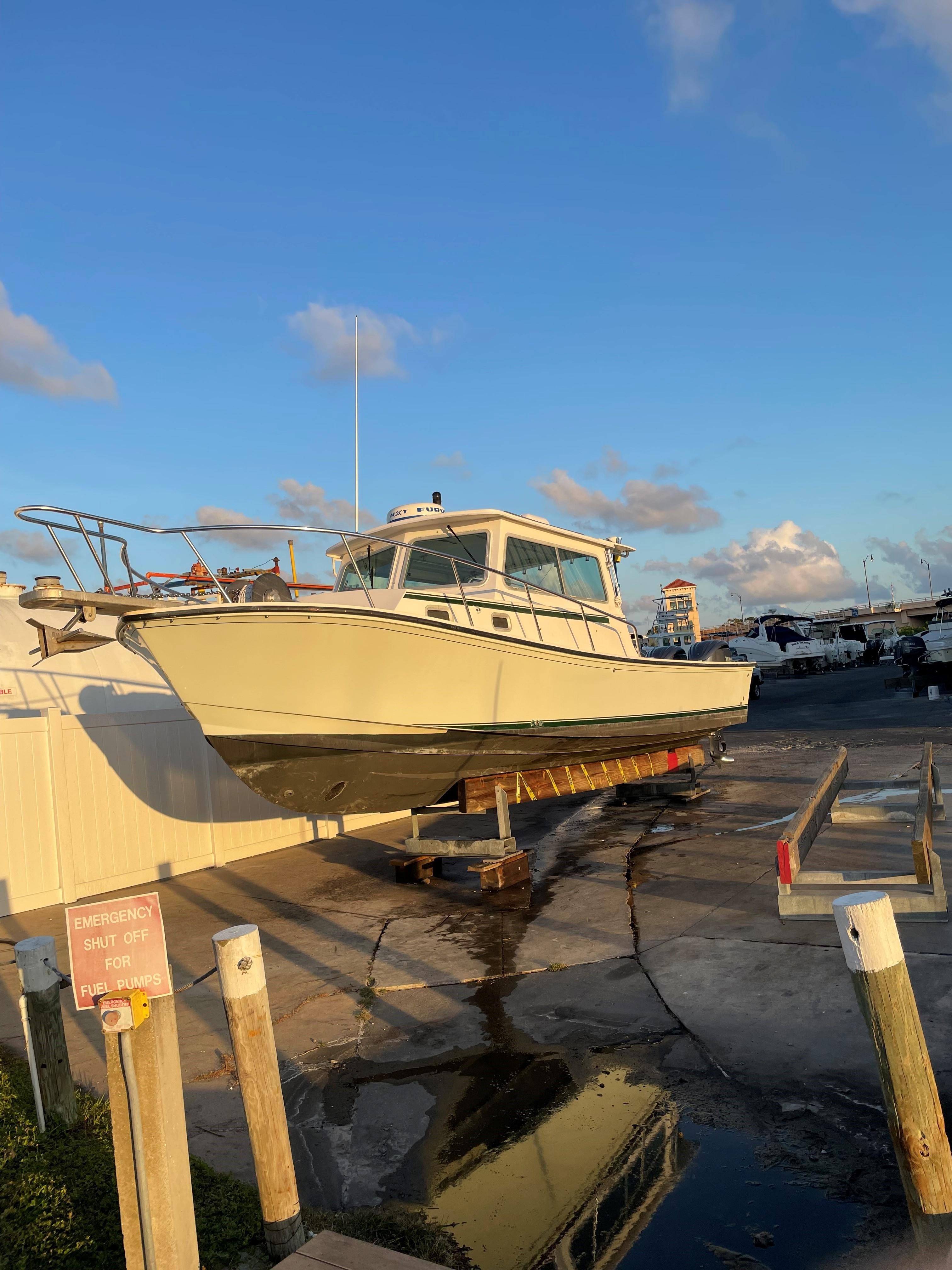 The Boat Yacht for Sale | 31 Steiger Craft Yachts Freeport, NY ...