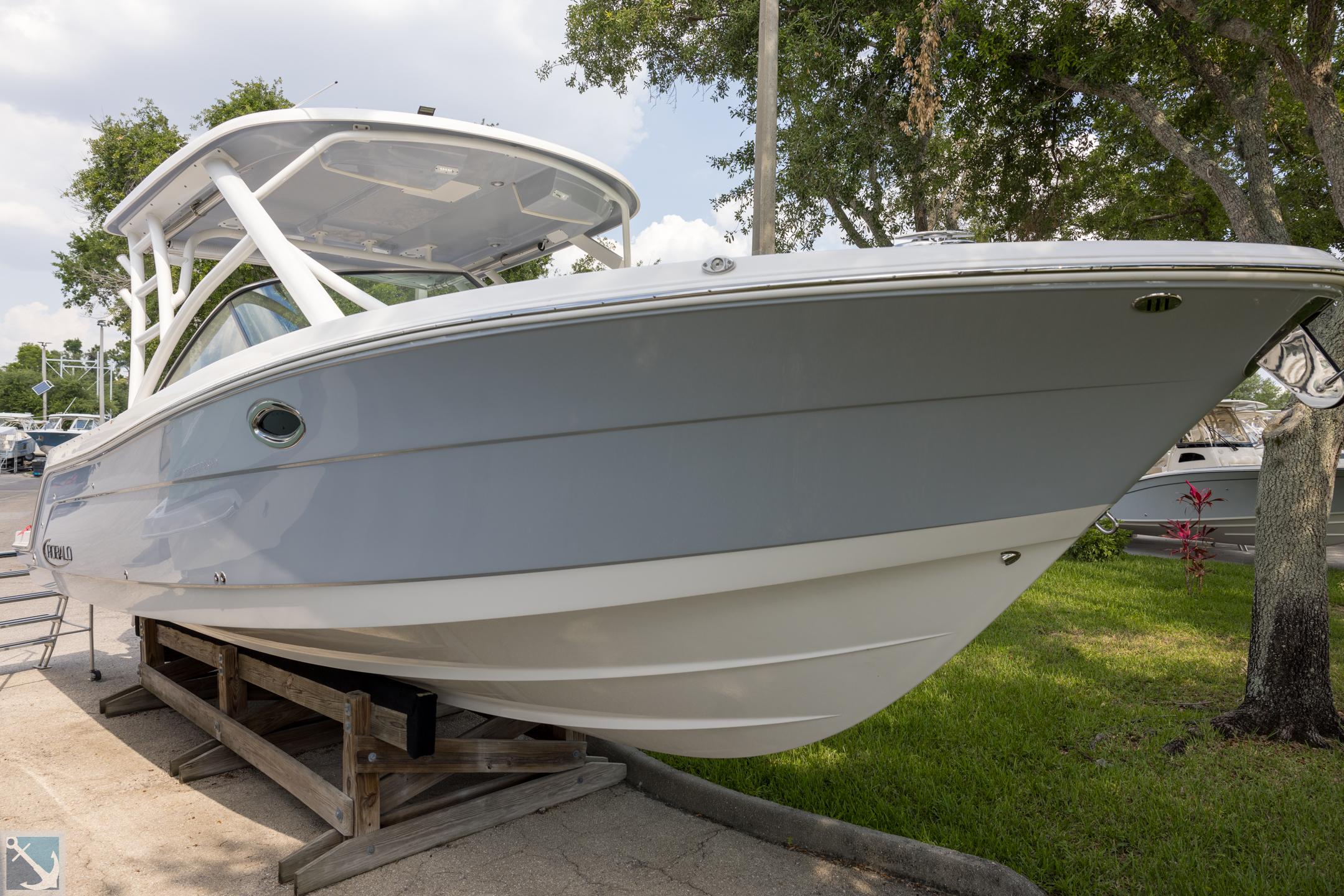 Robalo Dual Consoles Fort Myers & Naples | Fish Tale Boats