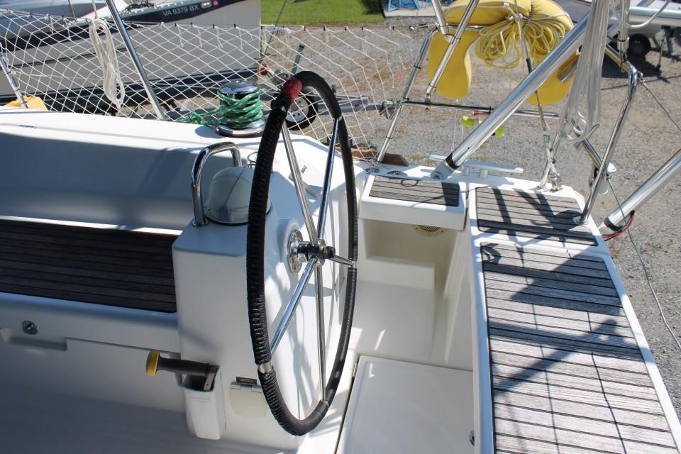 Optimistic Fool Yacht for Sale | 46 Beneteau Yachts Topping, VA ...