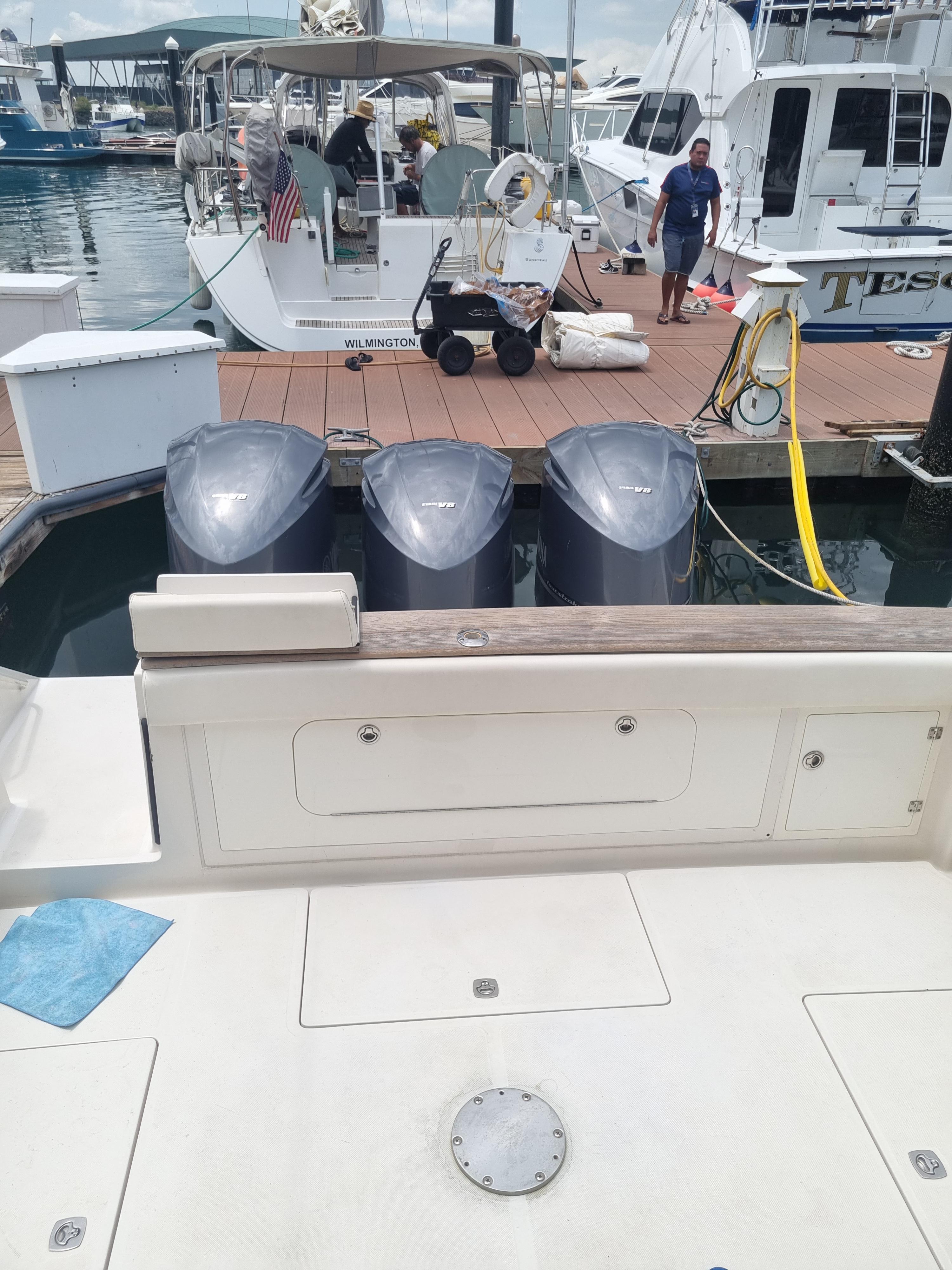 Yacht for Sale | 39 Jupiter Yachts Panama, Panama | Denison Yacht Sales