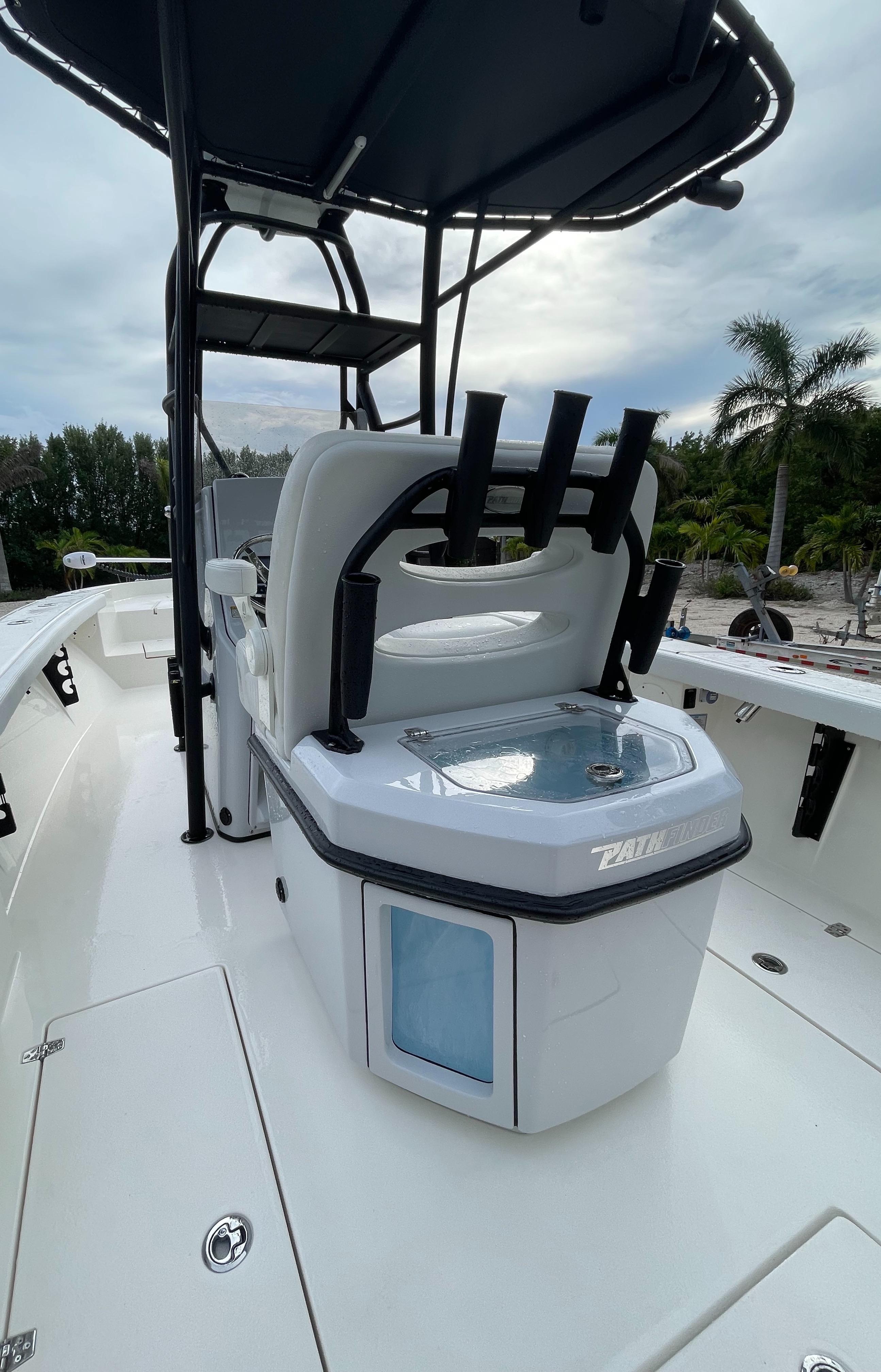 Yacht for Sale | 27 Pathfinder Yachts Marathon, FL | Denison Yacht Sales