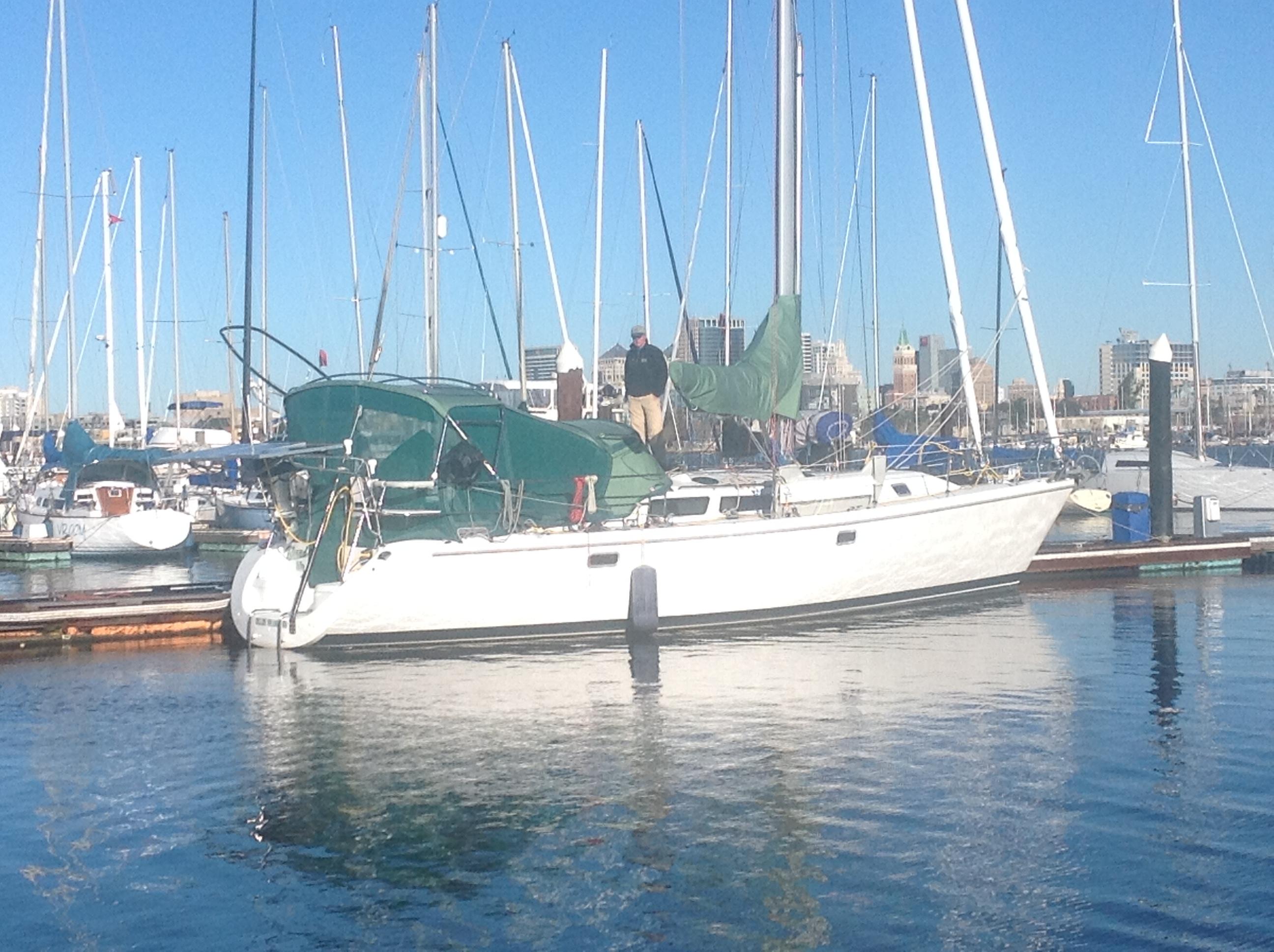 1999 Catalina 42 MkII Brunswick, Georgia - Dunbar Yachts