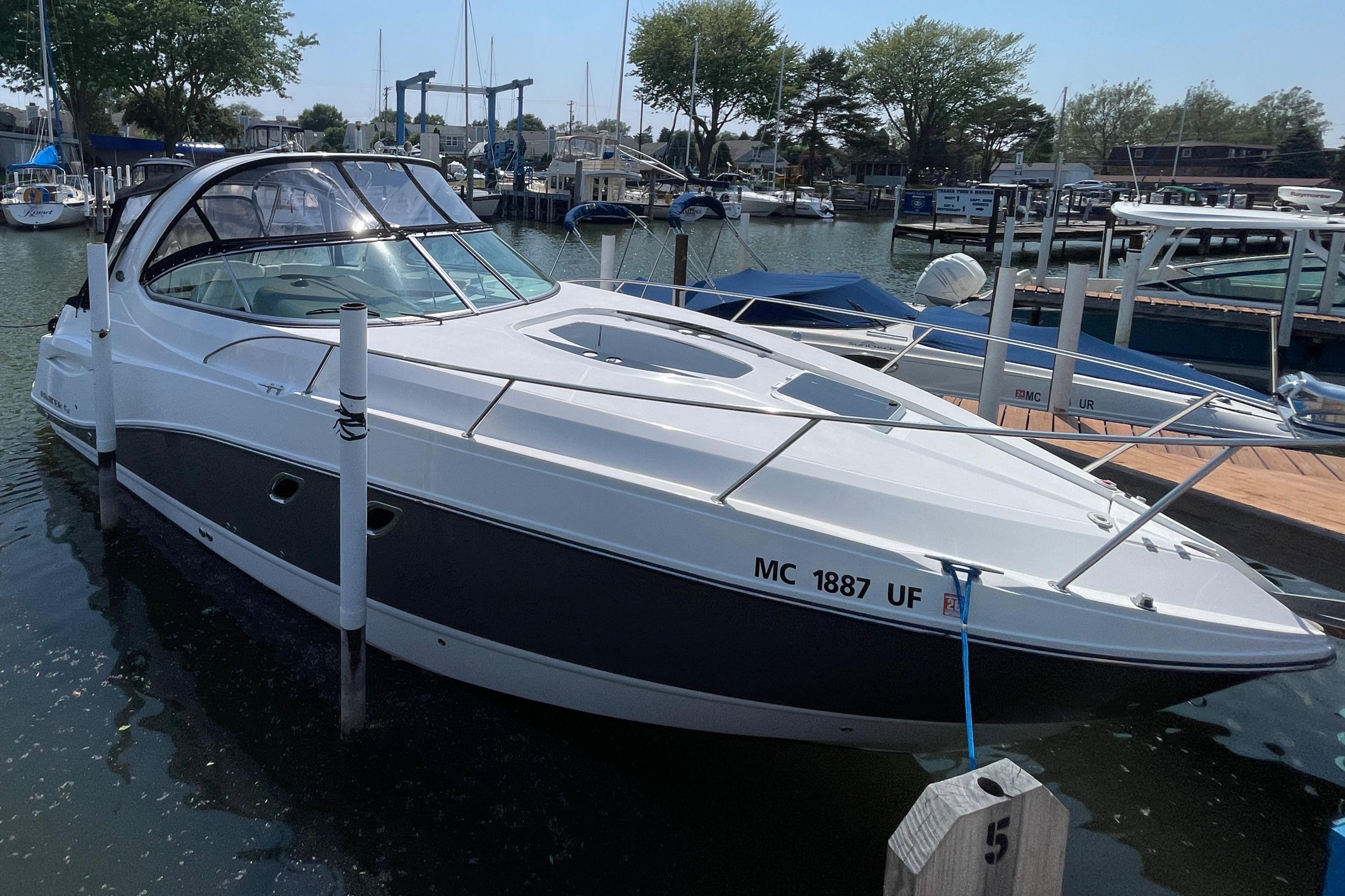 2013 Rinker 310 Express Cruiser - HBG Yacht Sales