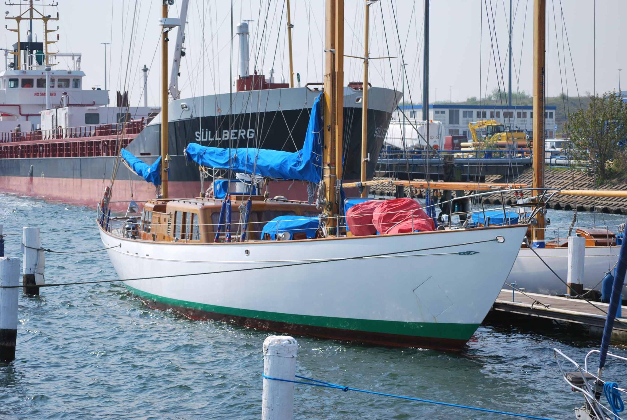 Asgard Yacht for Sale | 82 Abeking & Rasmussen Yachts Germany | Denison ...