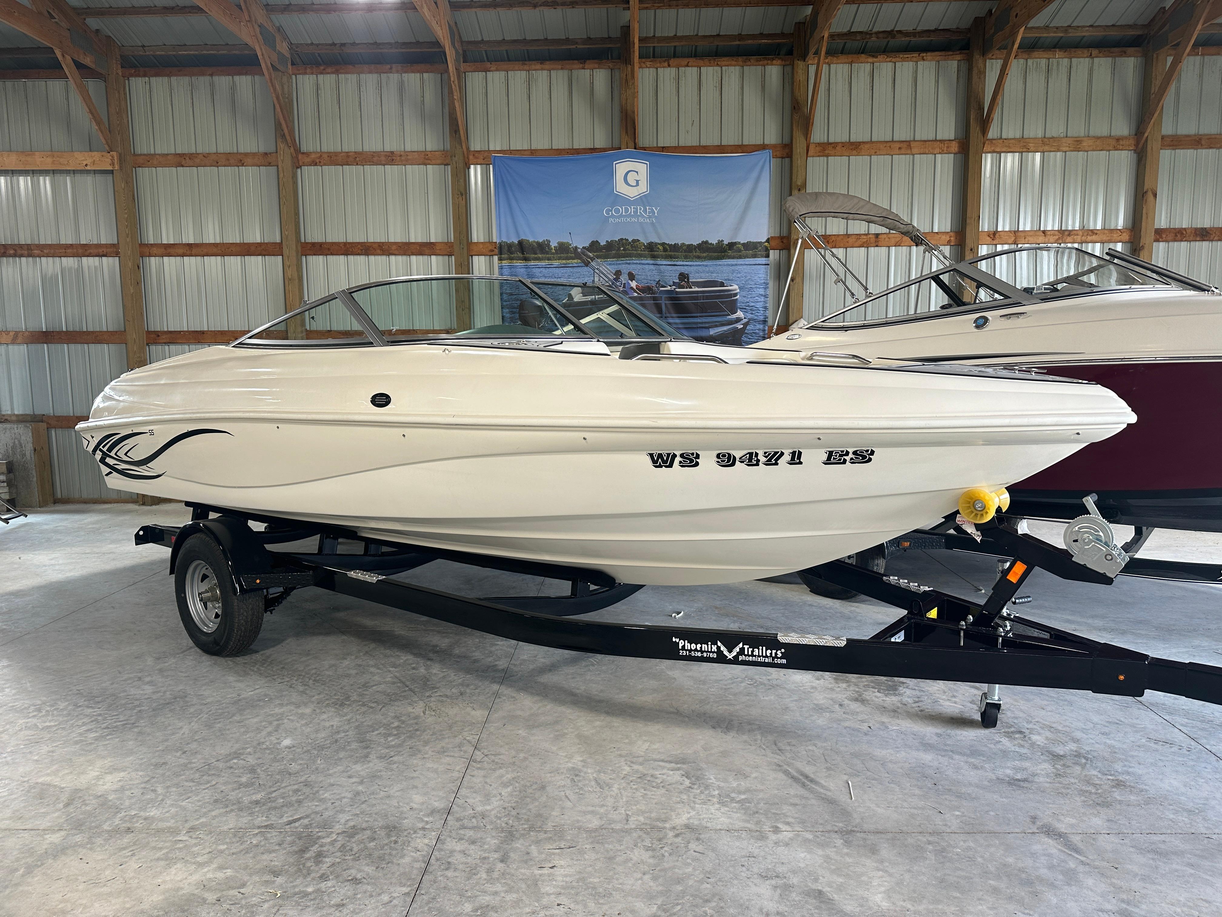 1999 Rinker 212 Bowrider Captiva Walworth, Wisconsin - Munson Ski and ...