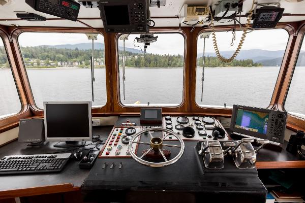Whangarei Engineering EX NZ NAVY VESSEL - Freedom Marine
