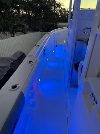 Yacht for Sale | 29 Everglades Yachts Hollywood, FL | Denison Yacht Sales