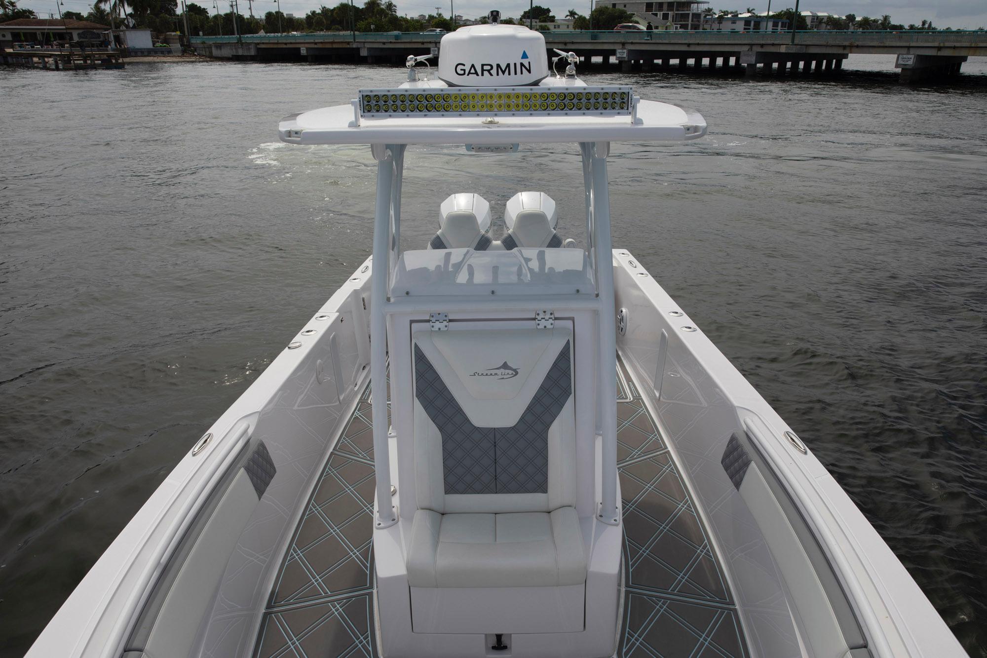 Yacht for Sale | 26 Streamline Yachts Wellington, FL | Denison Yacht Sales